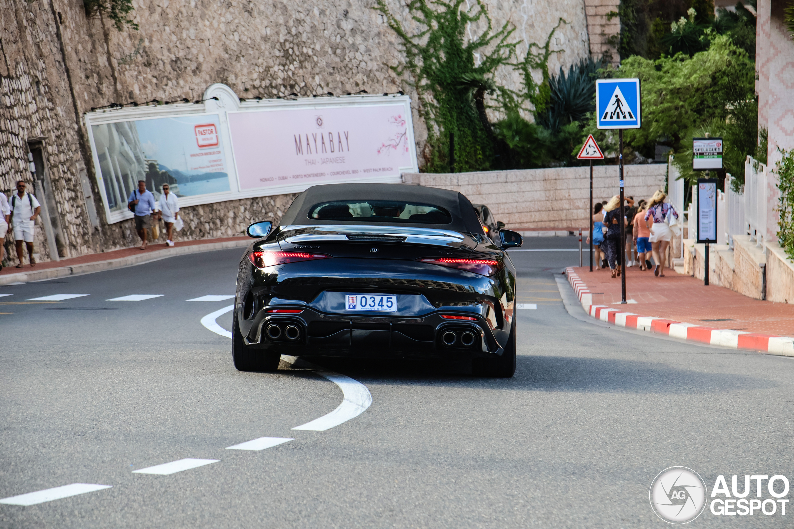 Mercedes-AMG Brabus SL B40-650 R232 - 06 November 2025 - Autogespot