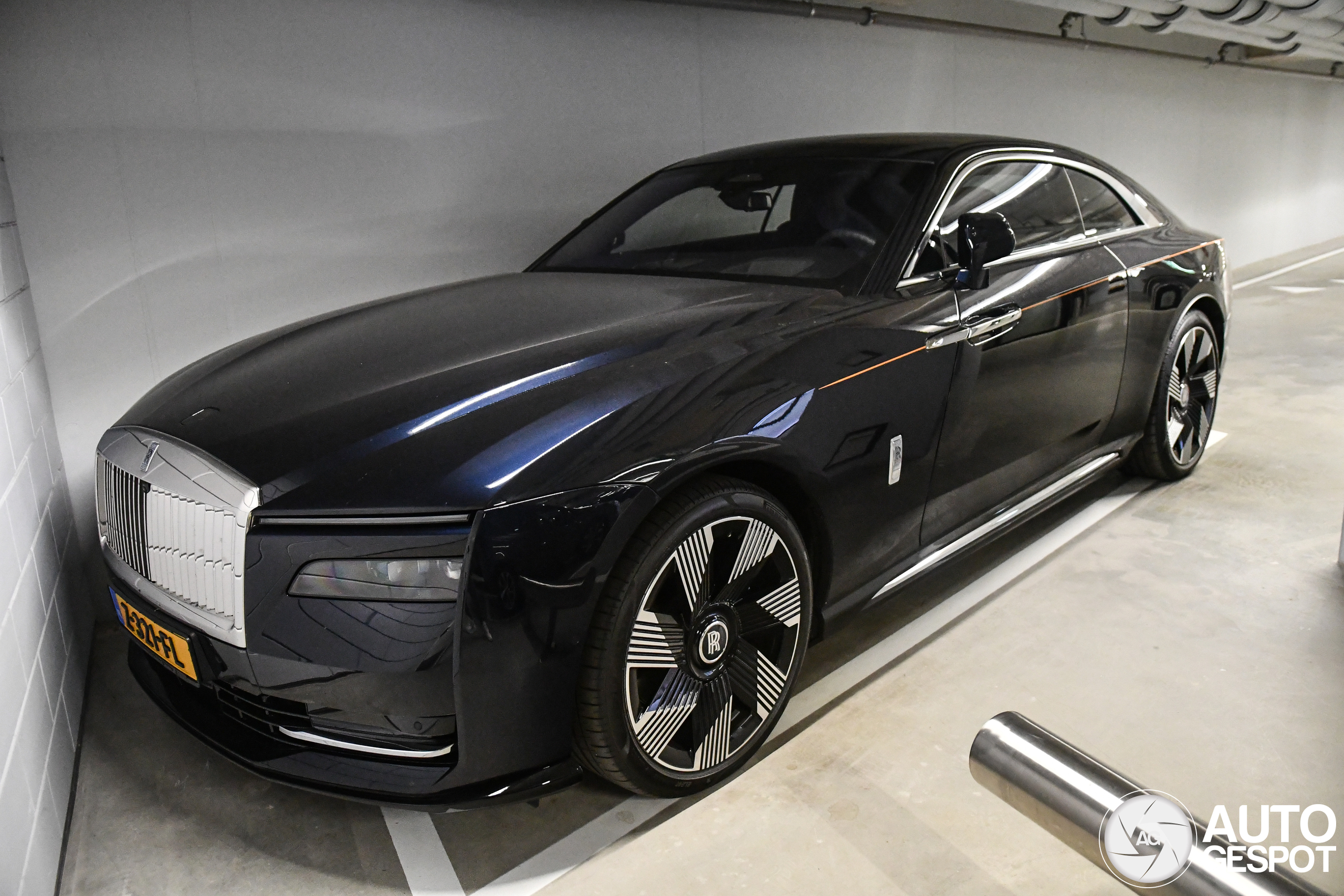 Rolls-Royce Spectre - 07 November 2025 - Autogespot