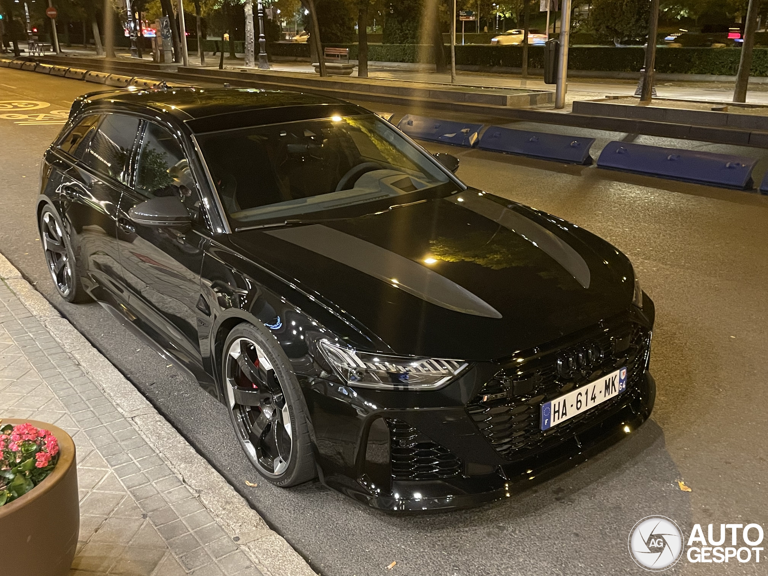 Audi RS6 GT Avant C8 - 10 November 2025 - Autogespot