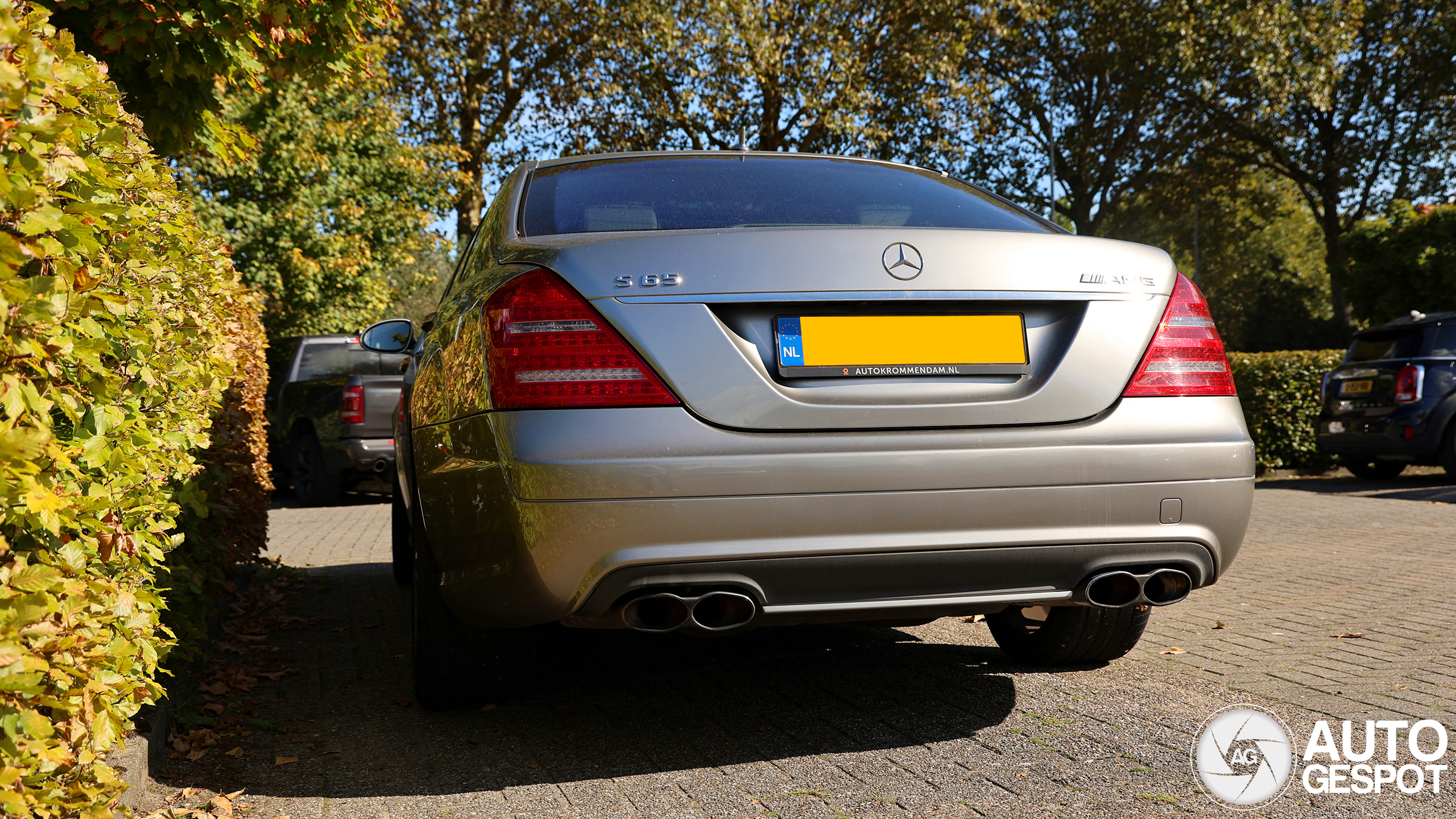 Mercedes-Benz S 65 AMG V221 - 11 November 2025 - Autogespot