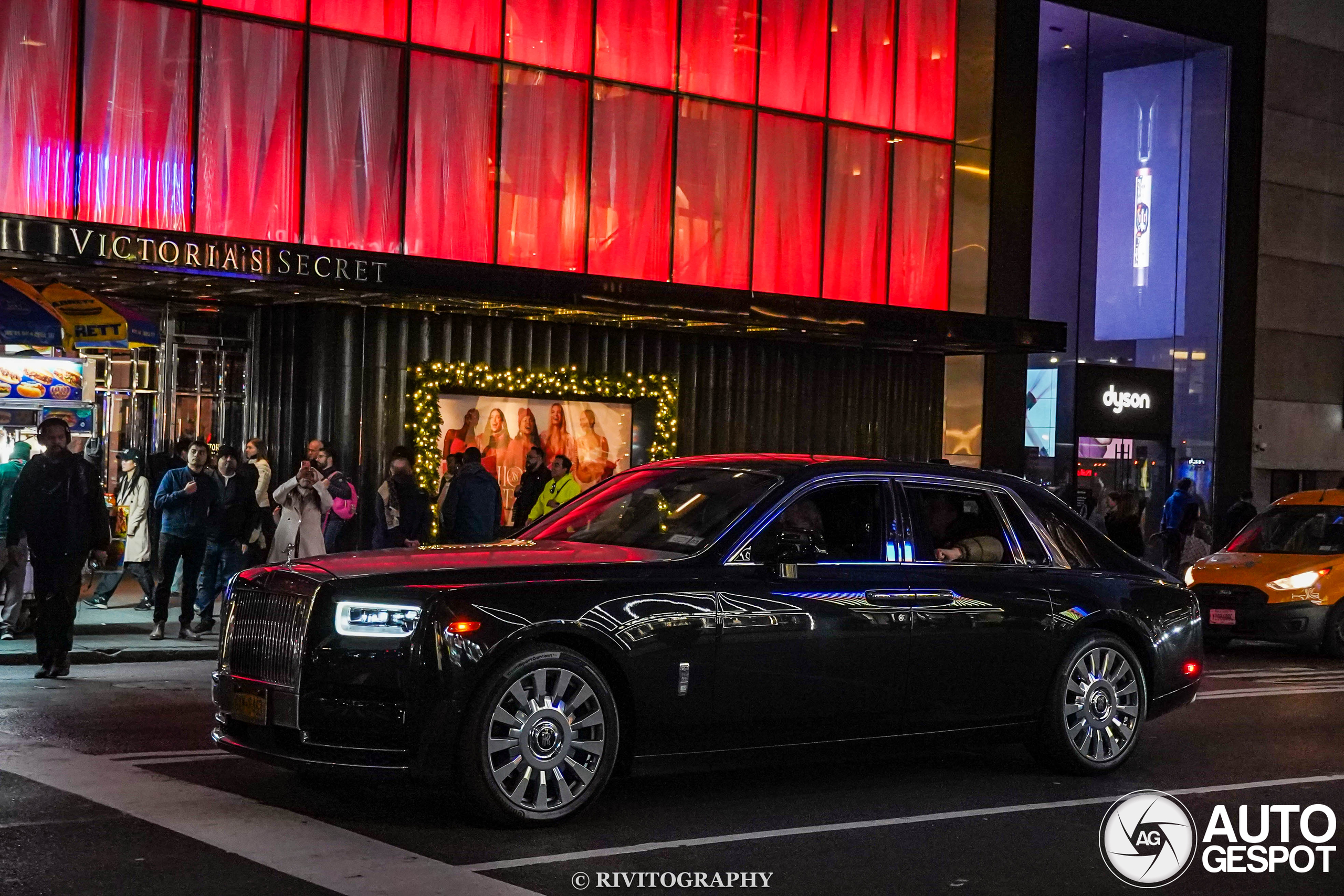 Rolls-Royce Phantom VIII - 13 November 2025 - Autogespot