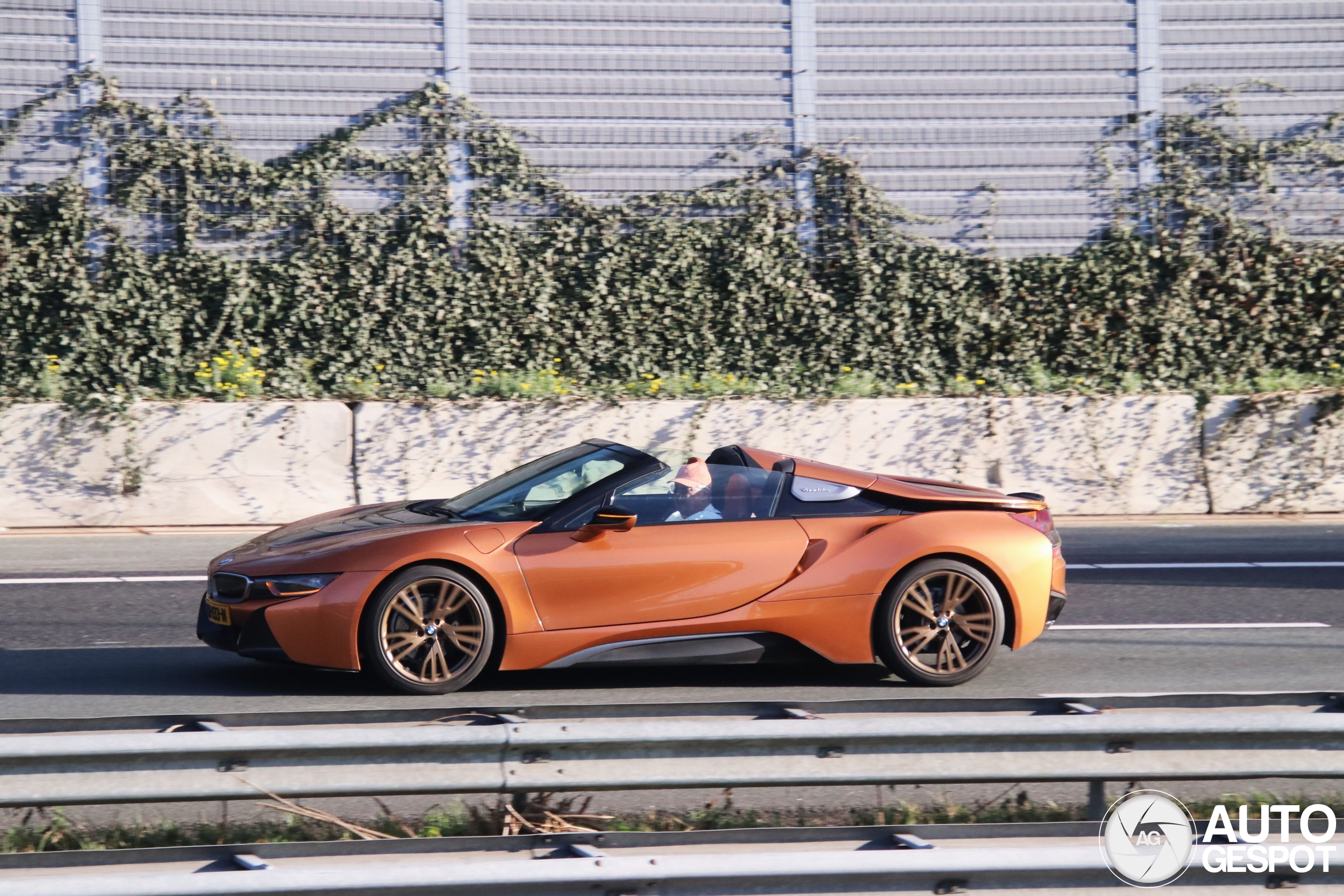BMW i8 Roadster First Edition - 15 November 2025 - Autogespot