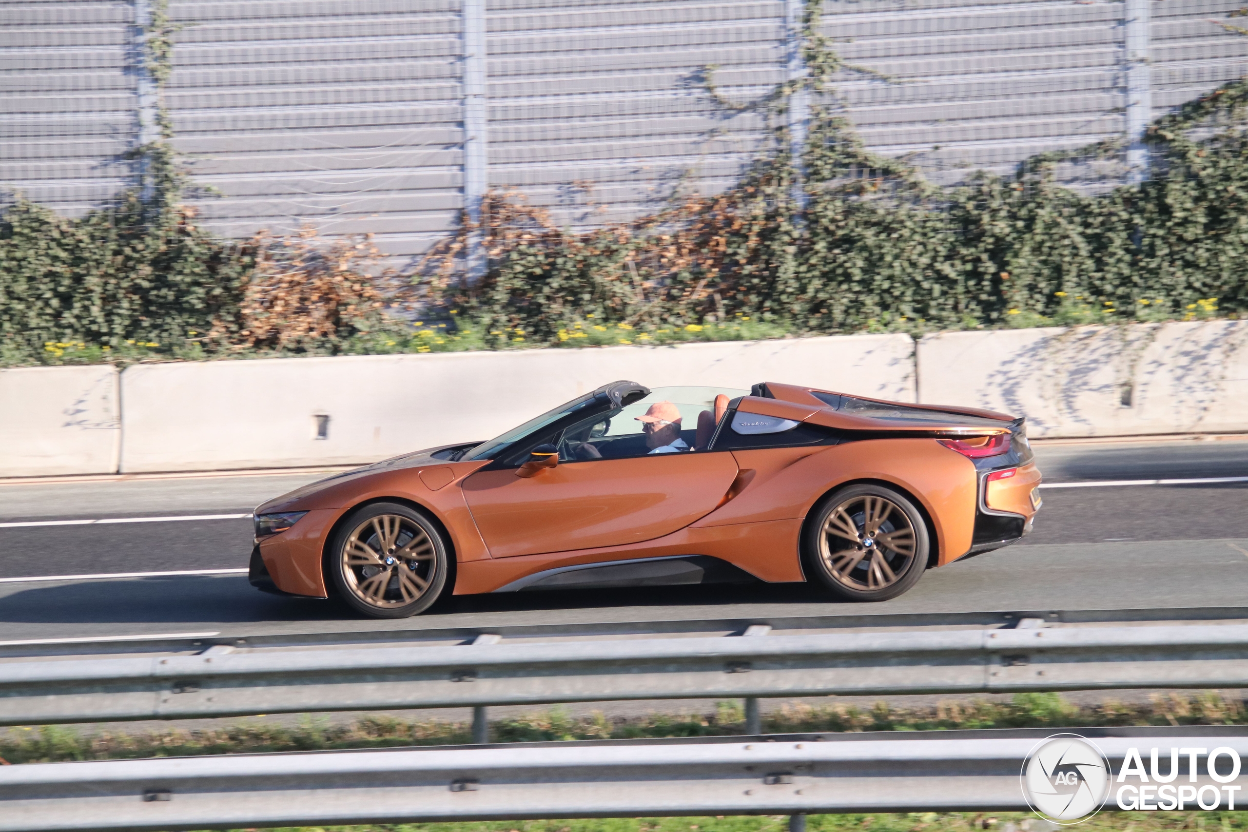 BMW i8 Roadster First Edition - 15 November 2025 - Autogespot