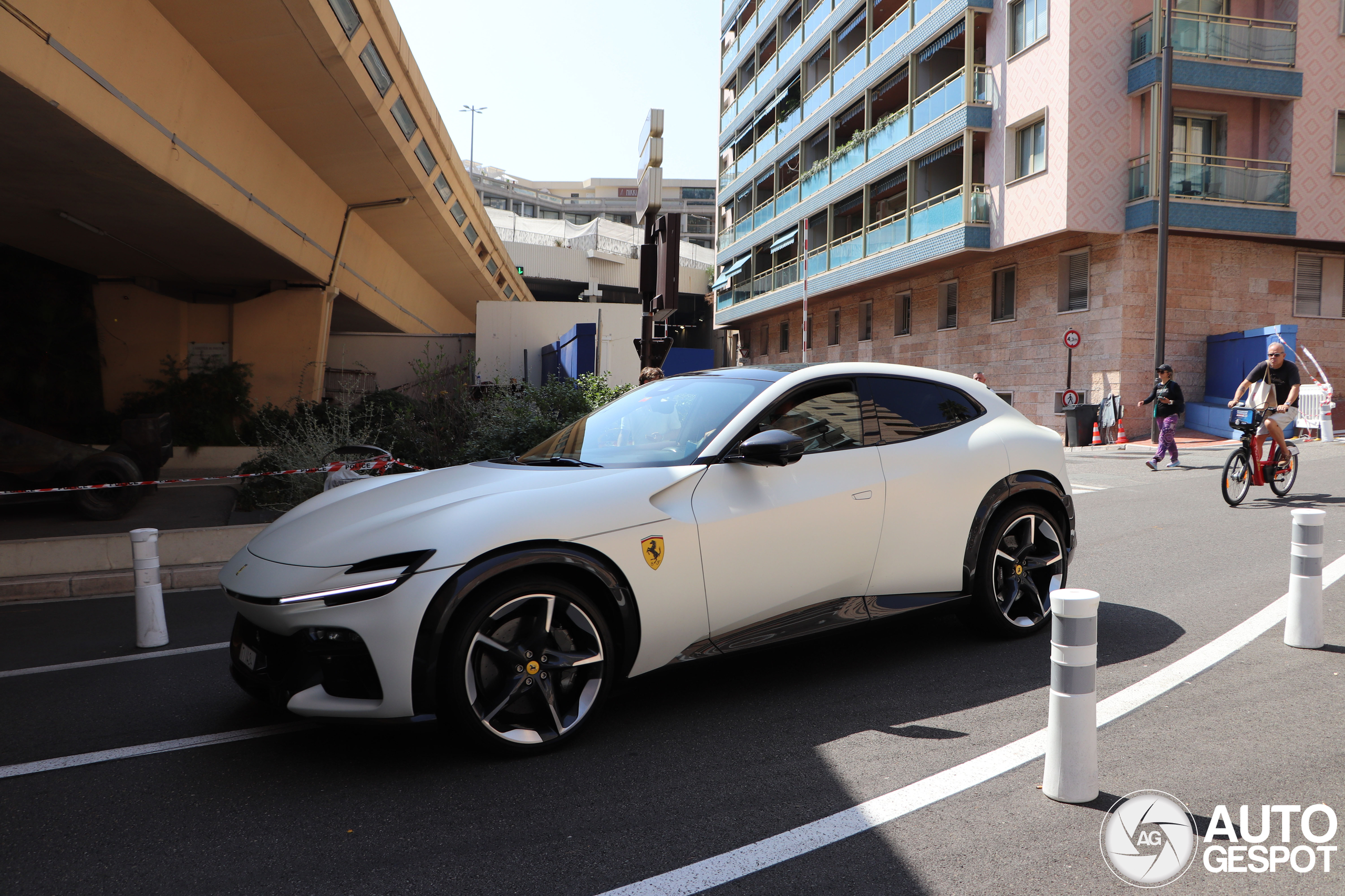 Ferrari Purosangue - 15 November 2025 - Autogespot