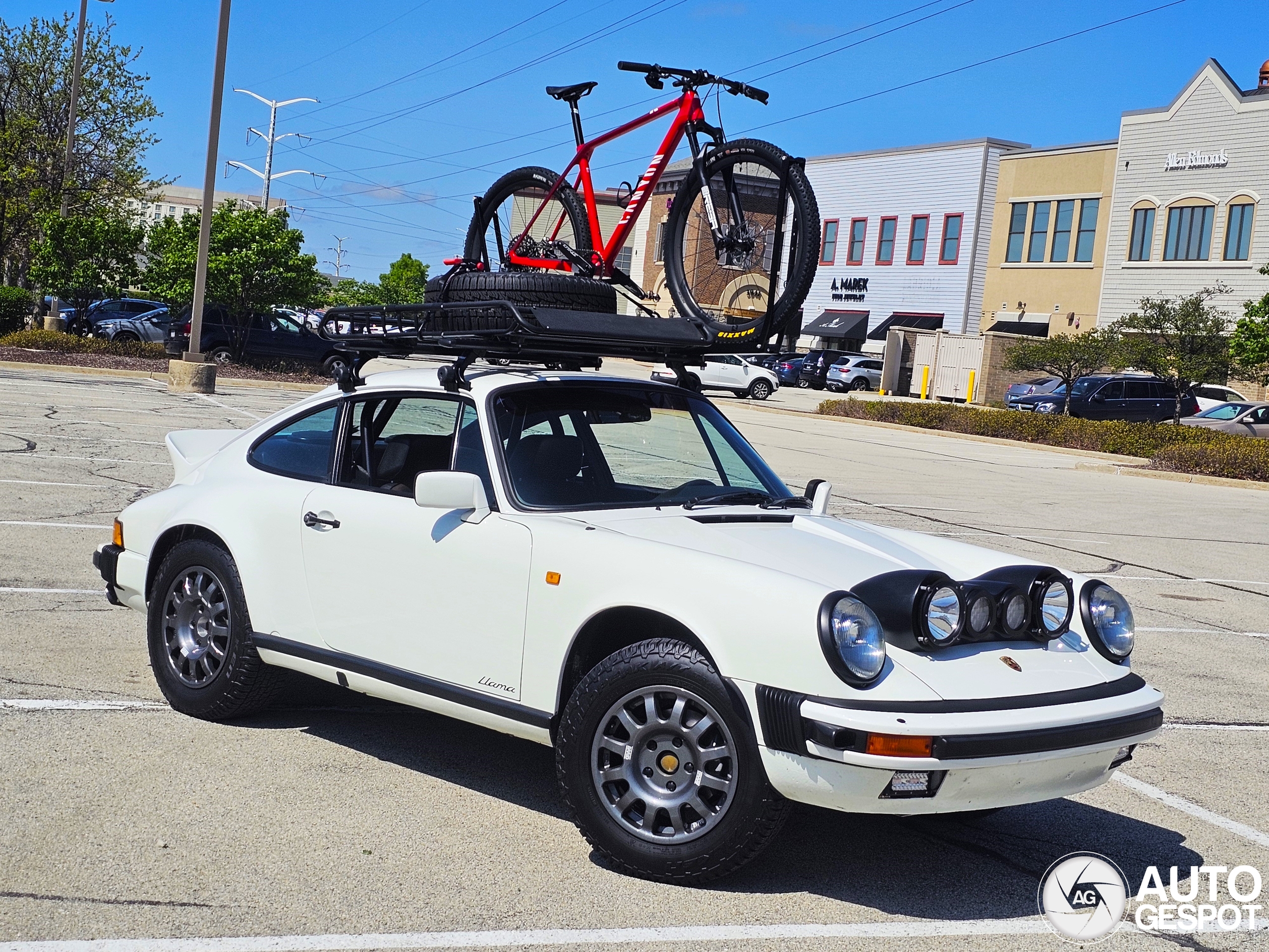 Porsche 911 Safari - 15 November 2025 - Autogespot