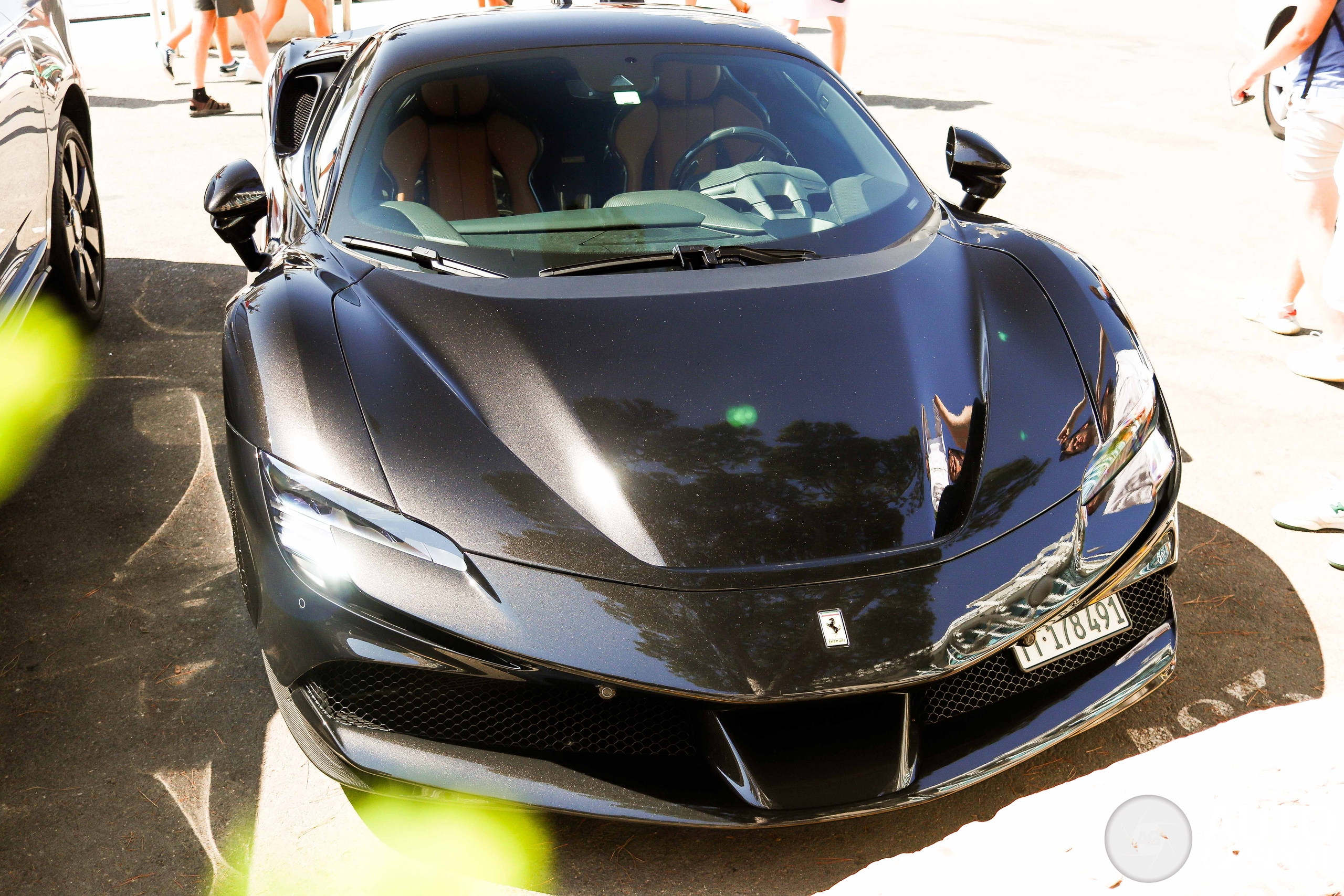 Ferrari SF90 Stradale - 16 November 2025 - Autogespot