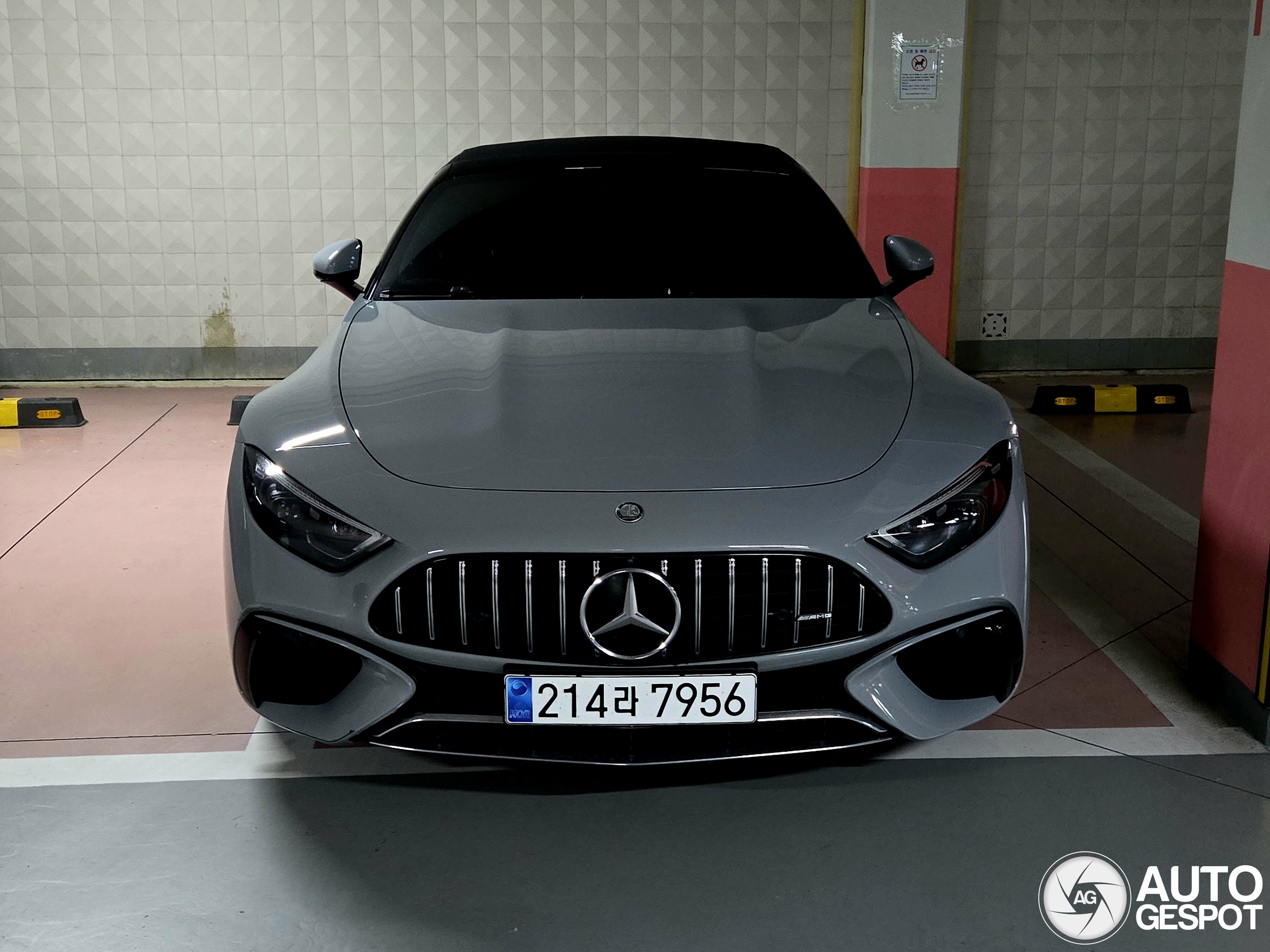 Mercedes-AMG SL 63 R232 - 16 November 2025 - Autogespot