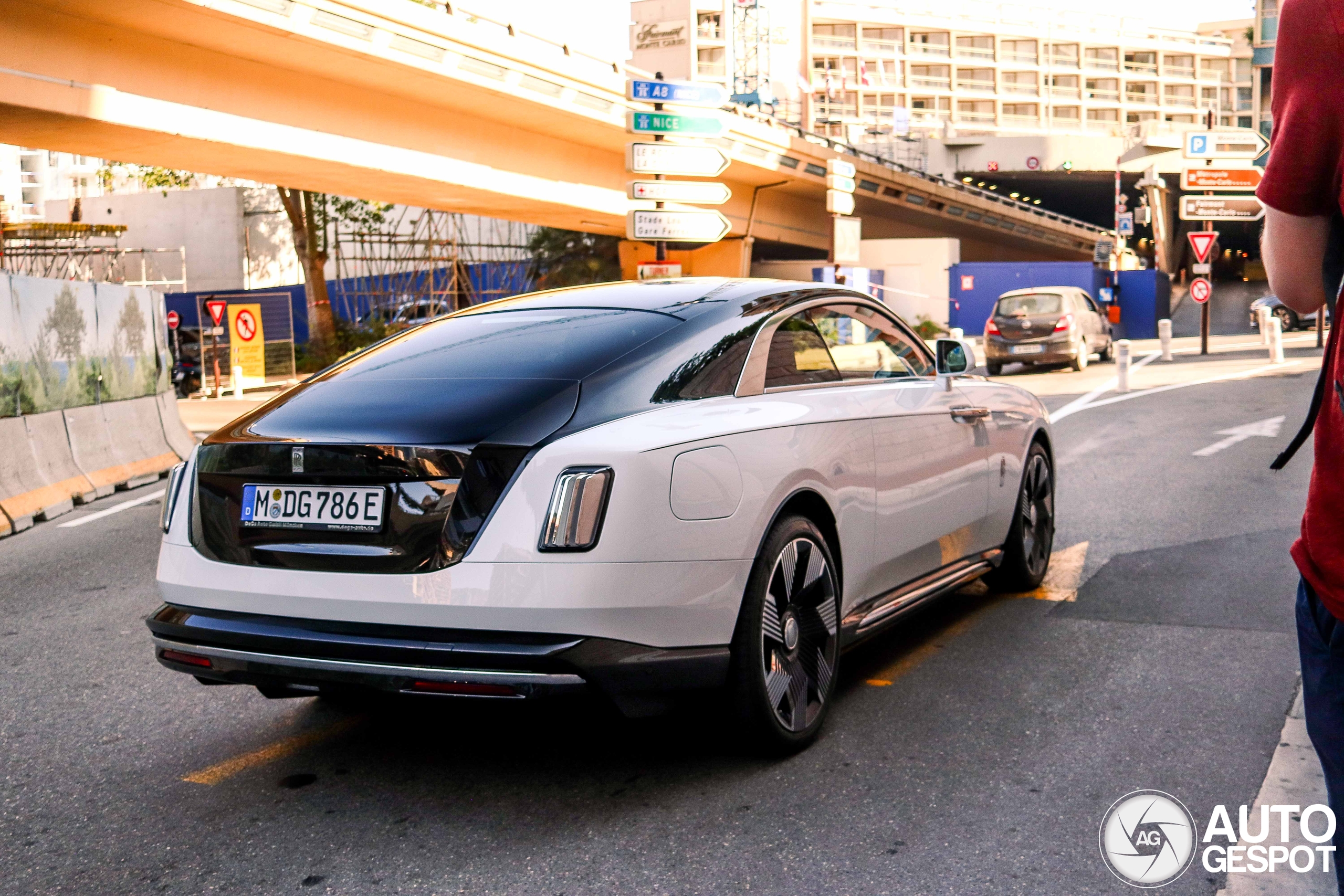 Rolls-Royce Spectre - 16 November 2025 - Autogespot