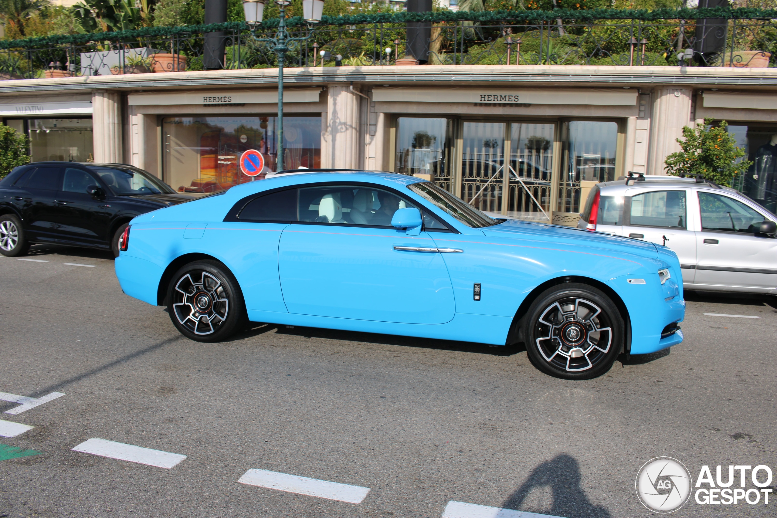 Rolls-Royce Wraith Black Badge - 16 November 2025 - Autogespot