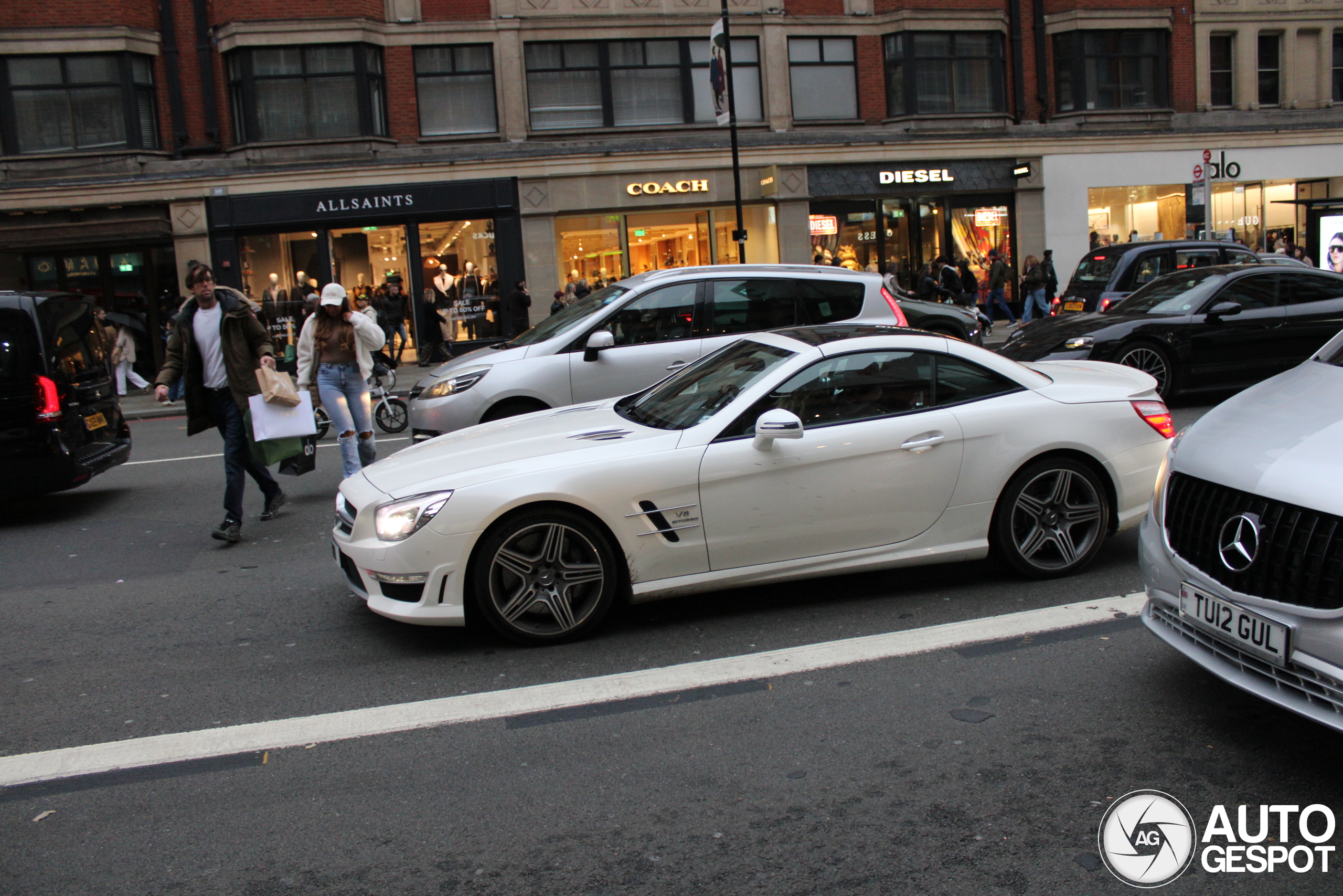 Mercedes-Benz SL 63 AMG R231 - 17 November 2025 - Autogespot