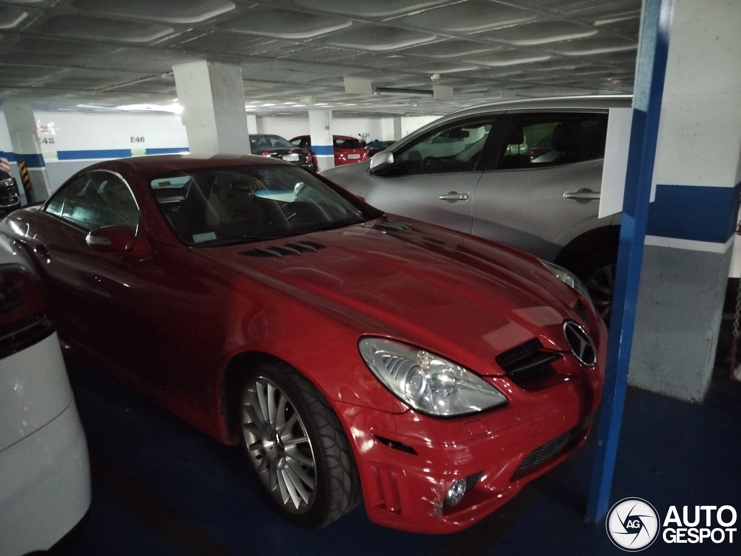 Mercedes-Benz SLK 55 AMG R171 - 17 November 2025 - Autogespot