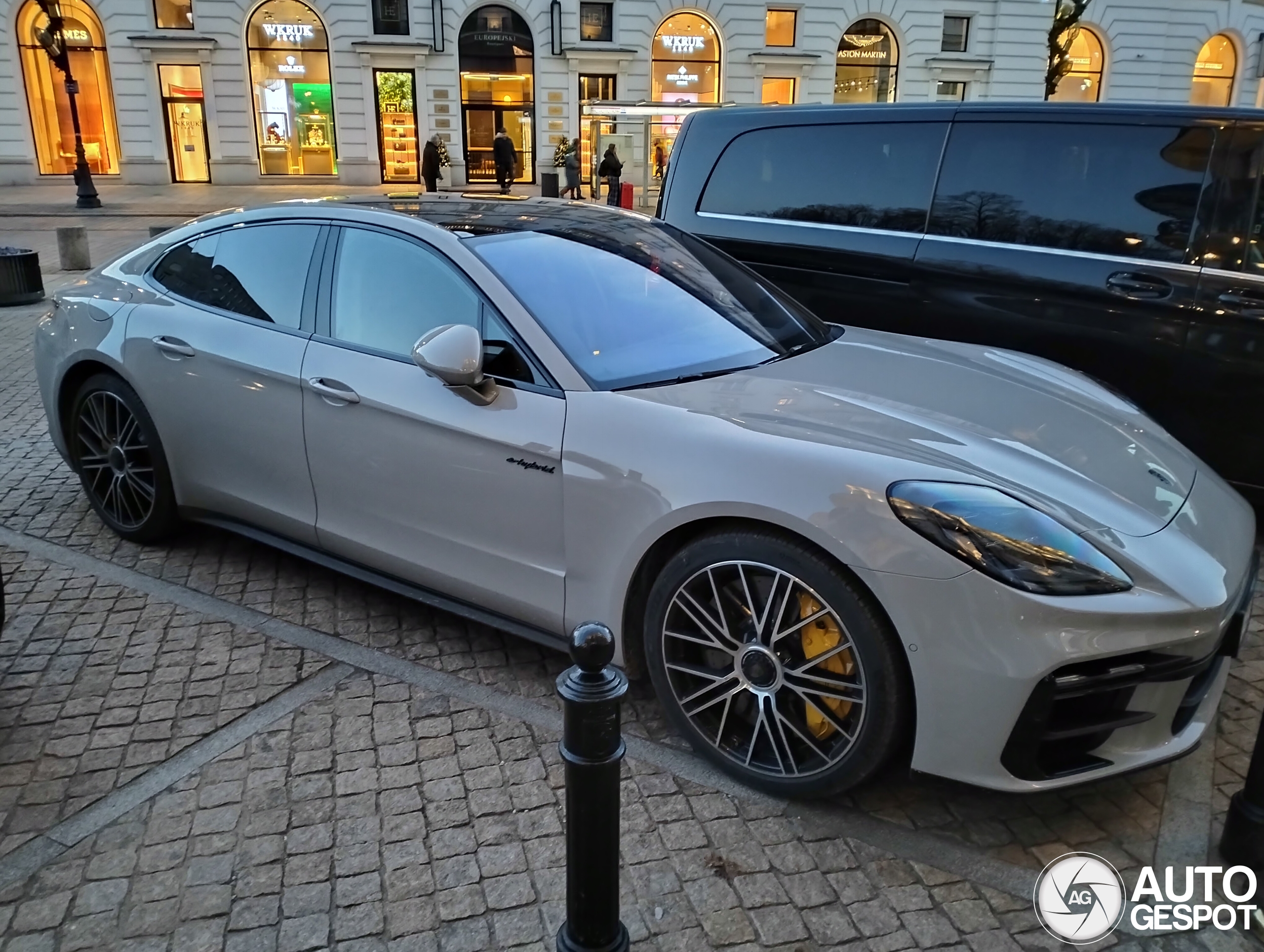 Porsche 972 Panamera Turbo E-Hybrid - 19 November 2025 - Autogespot