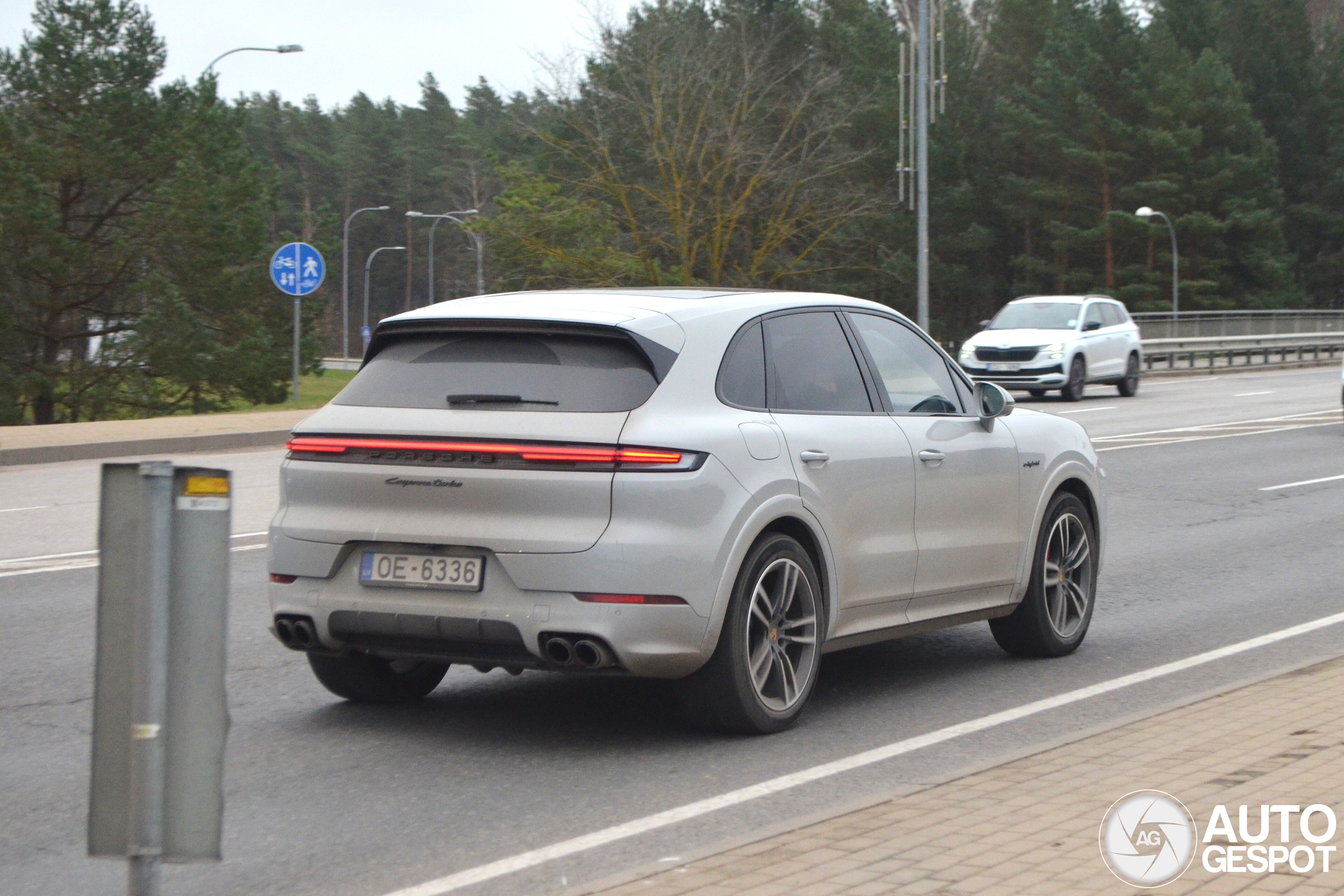 Porsche 9YA Cayenne Turbo E-Hybrid - 23 November 2025 - Autogespot