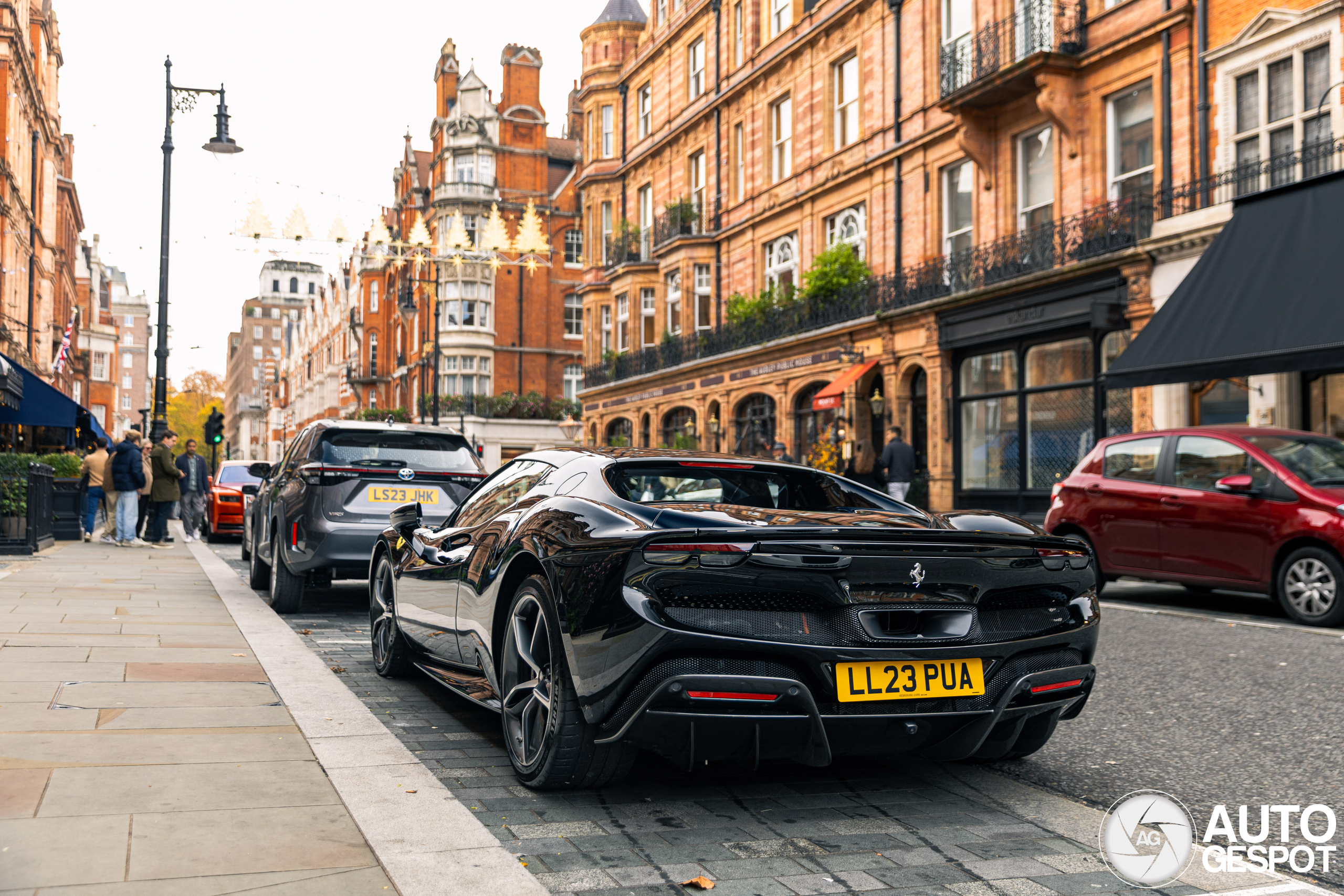 Ferrari 296 GTB - 25 November 2025 - Autogespot
