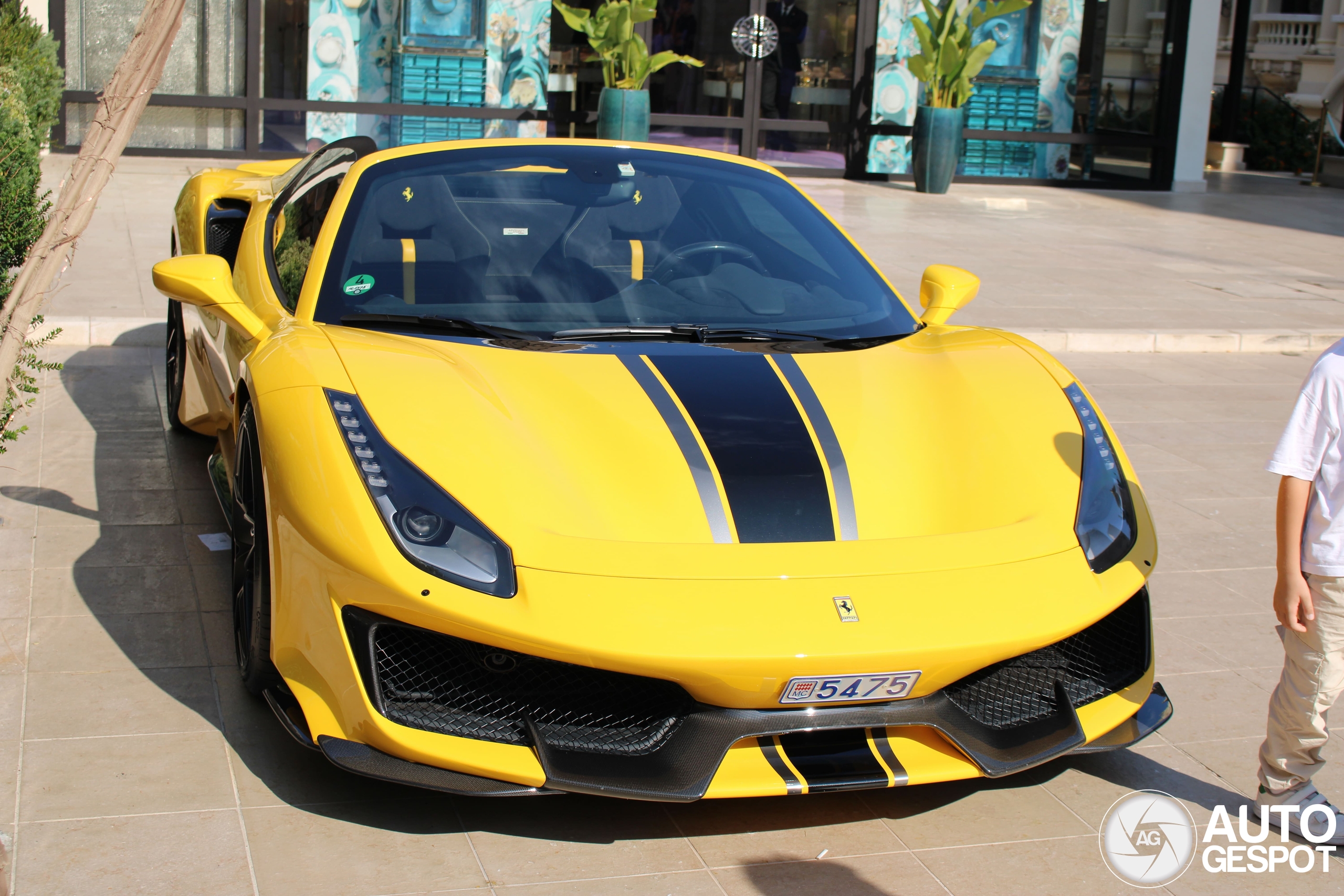 Ferrari 488 Pista Spider - 25 November 2025 - Autogespot