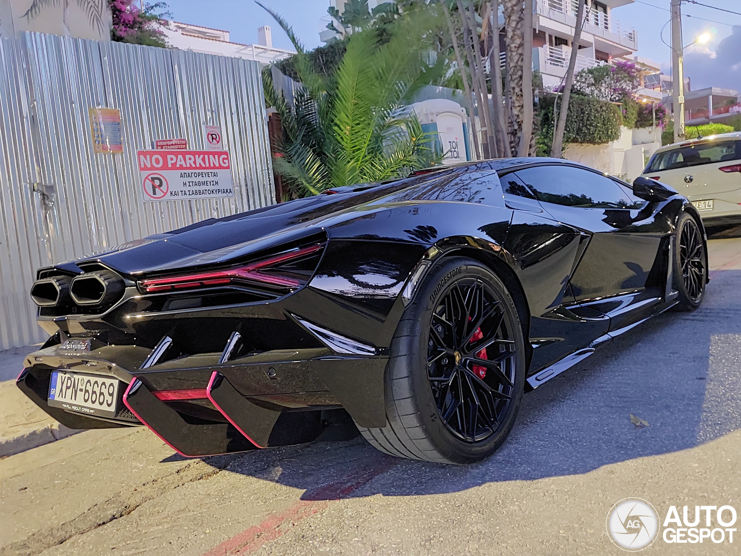 Lamborghini Revuelto - 25 November 2025 - Autogespot