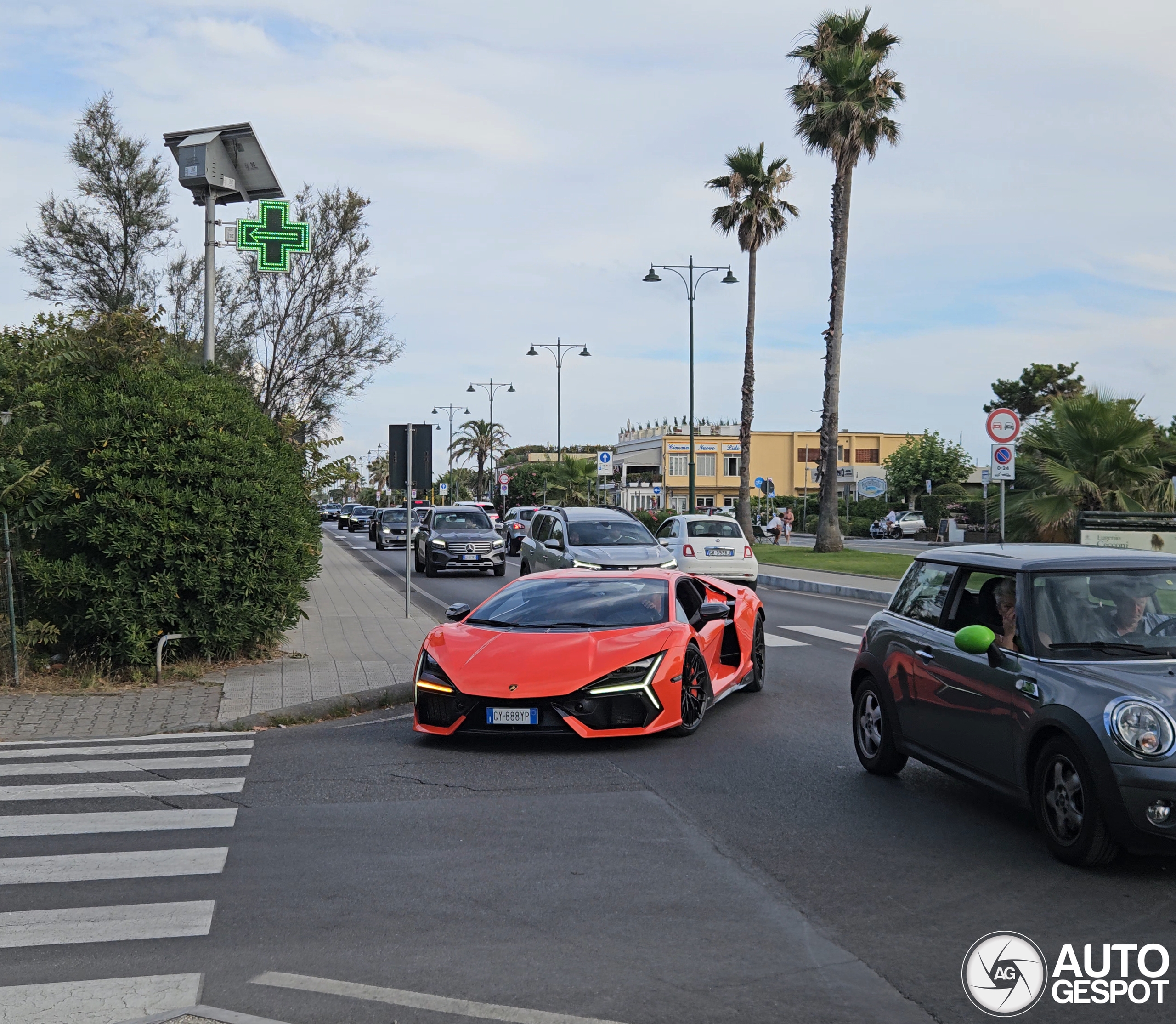 Lamborghini Revuelto - 25 November 2025 - Autogespot