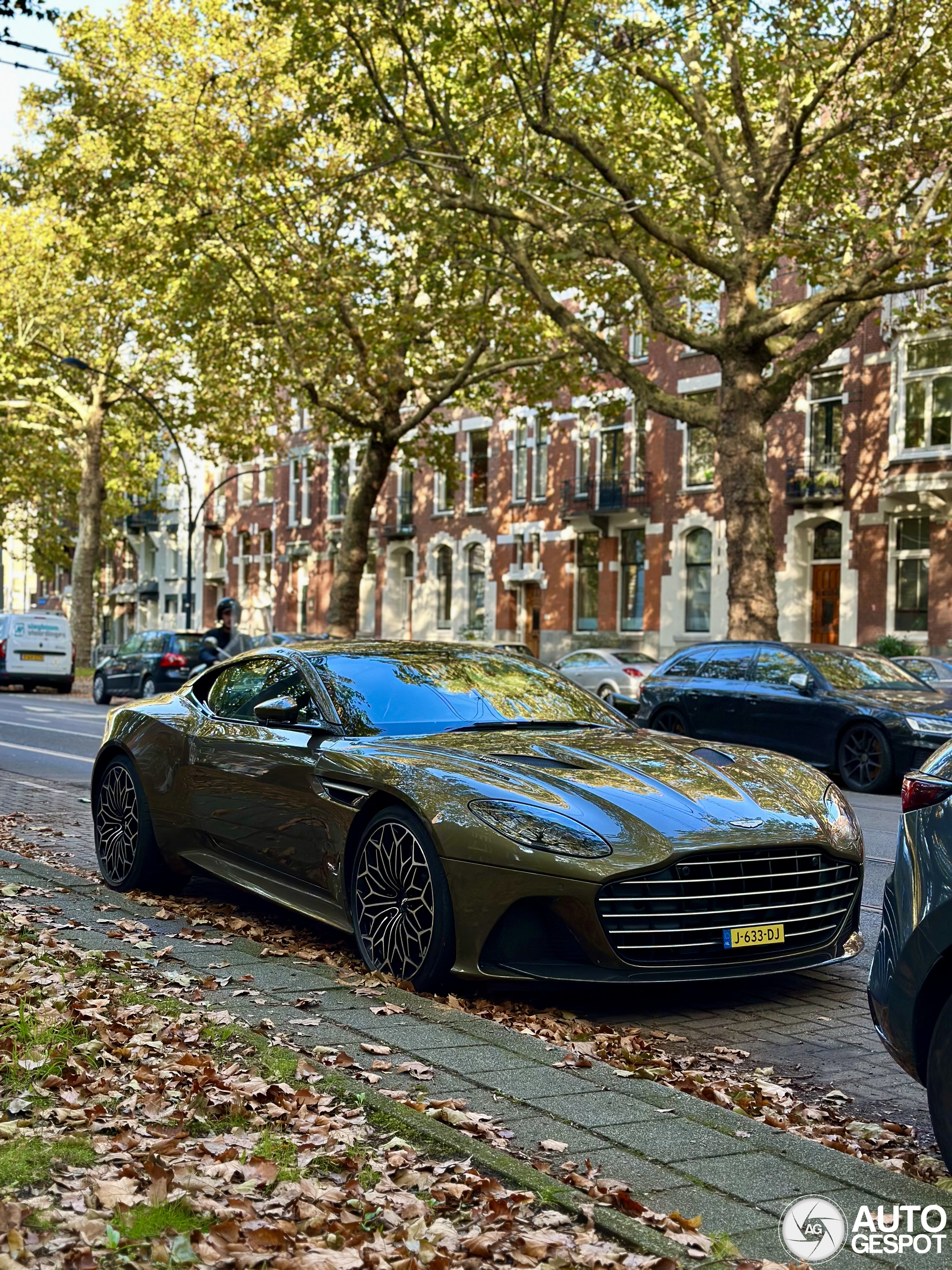 Aston Martin DBS Superleggera OHMSS Edition - 26 November 2025 - Autogespot