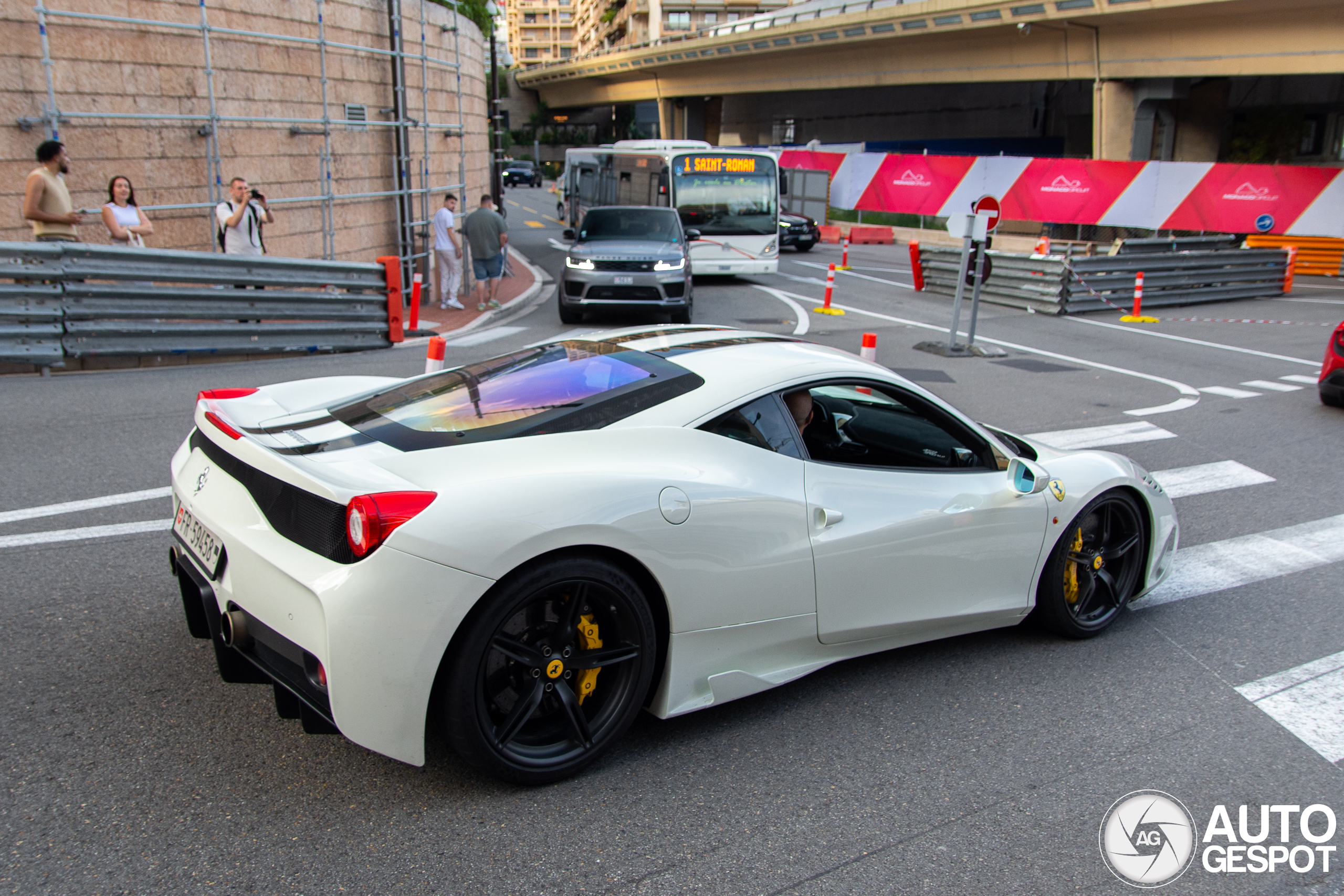 Ferrari 458 Speciale - 30 November 2025 - Autogespot