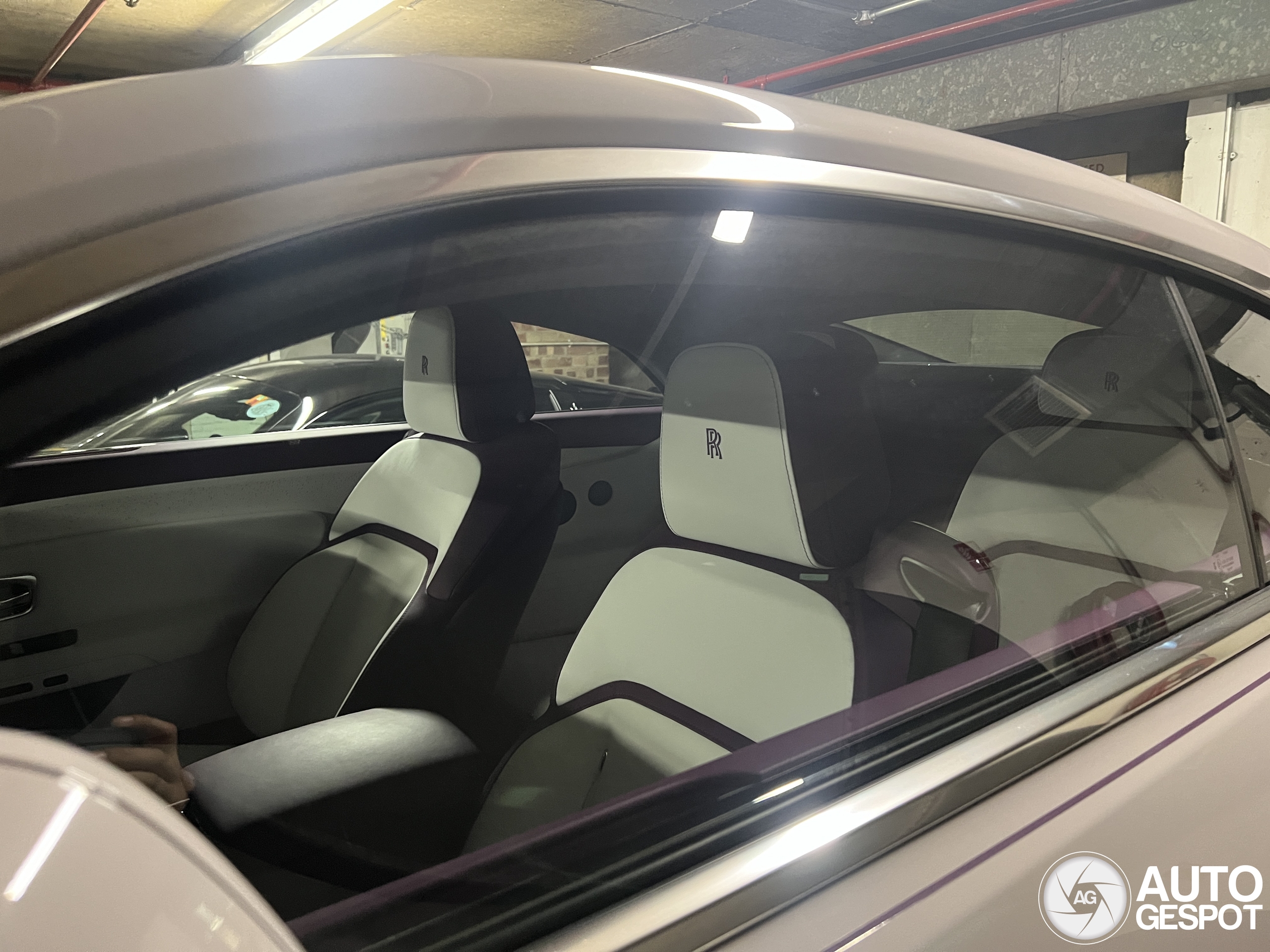 Rolls-Royce Spectre - 30 November 2025 - Autogespot