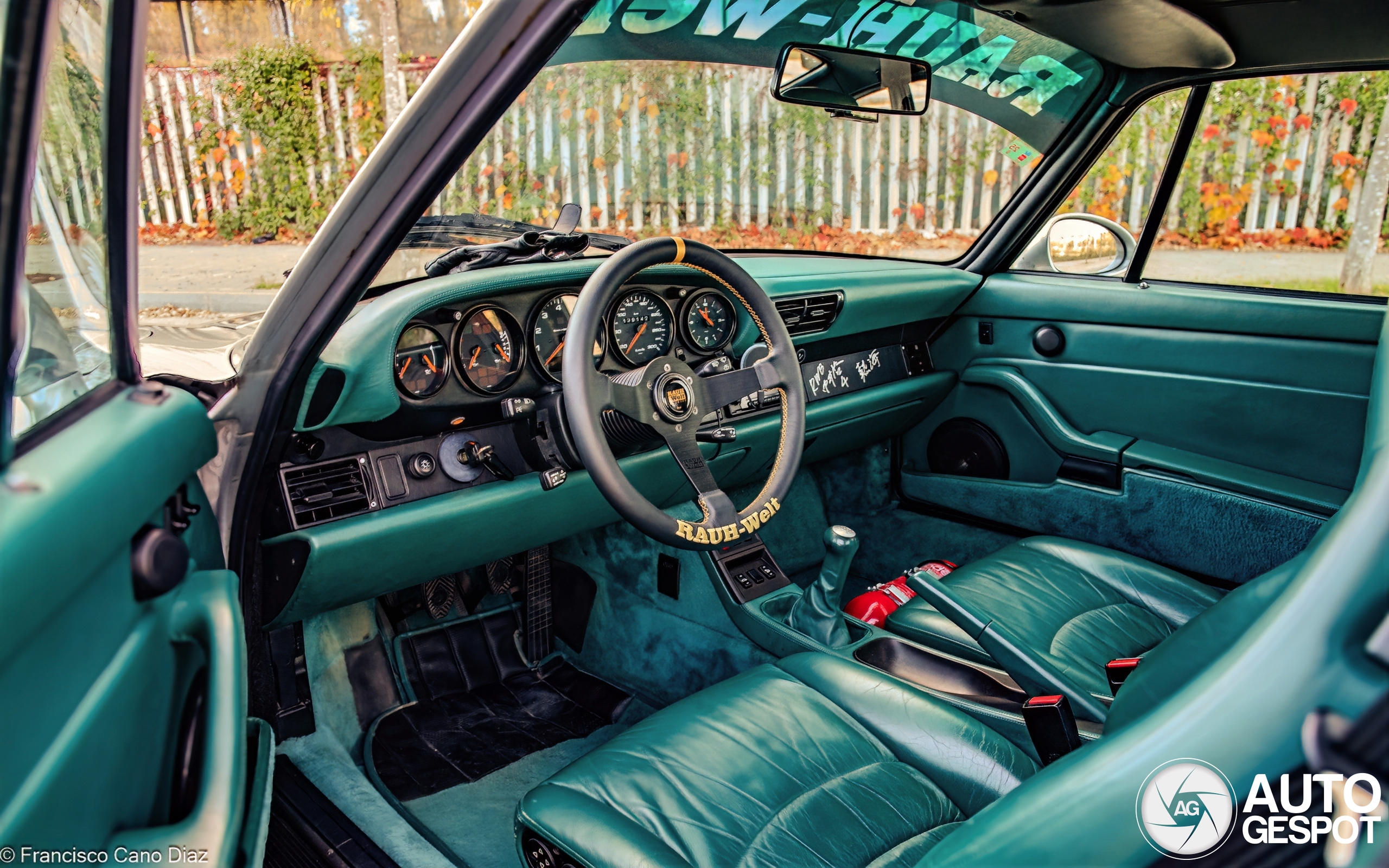 Porsche 993 Rauh-Welt Begriff - 01 December 2025 - Autogespot