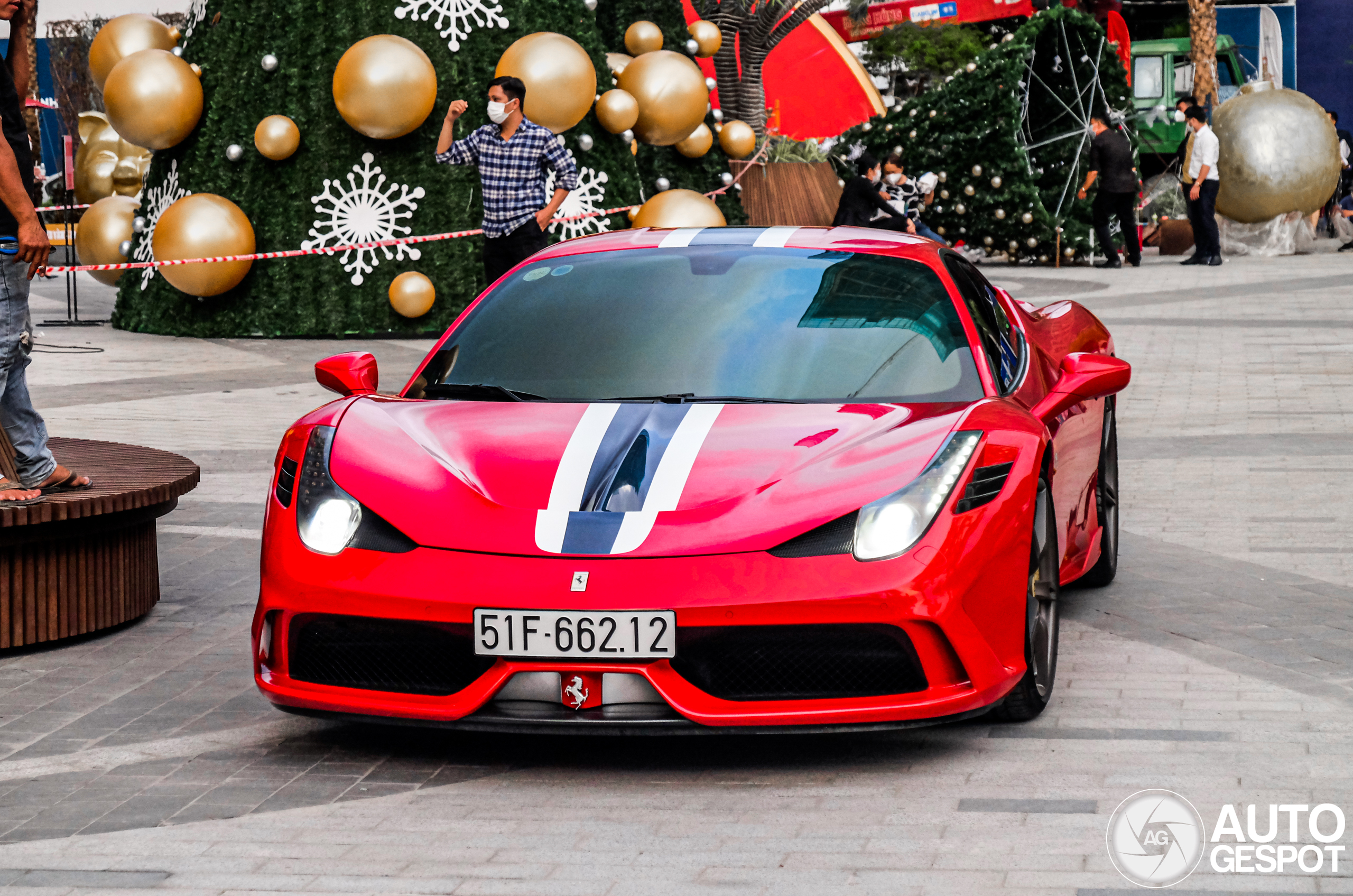 Ferrari 458 Speciale - 03 December 2025 - Autogespot
