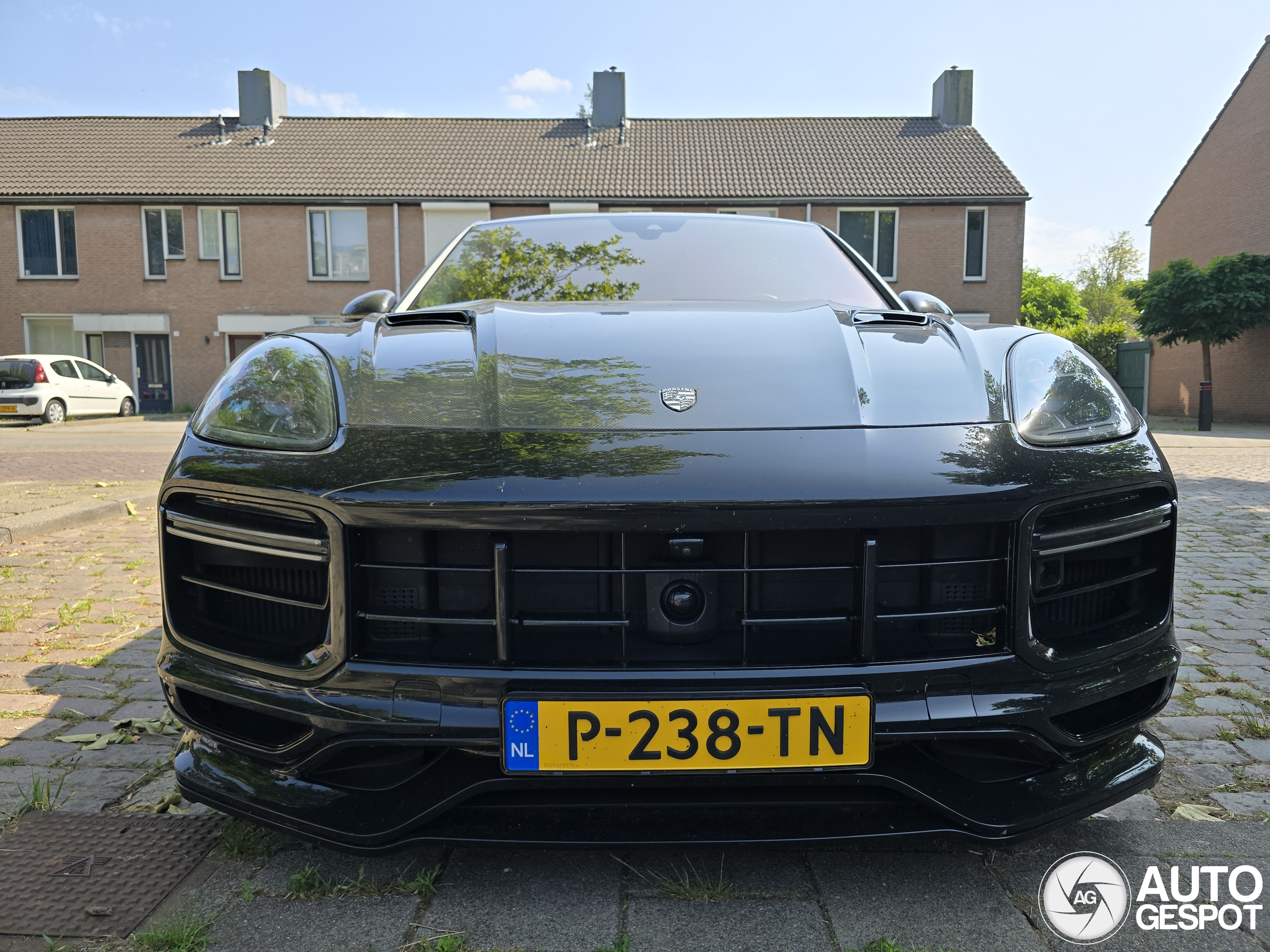 Porsche TechArt Cayenne Coupé Turbo GT - 04 December 2025 - Autogespot