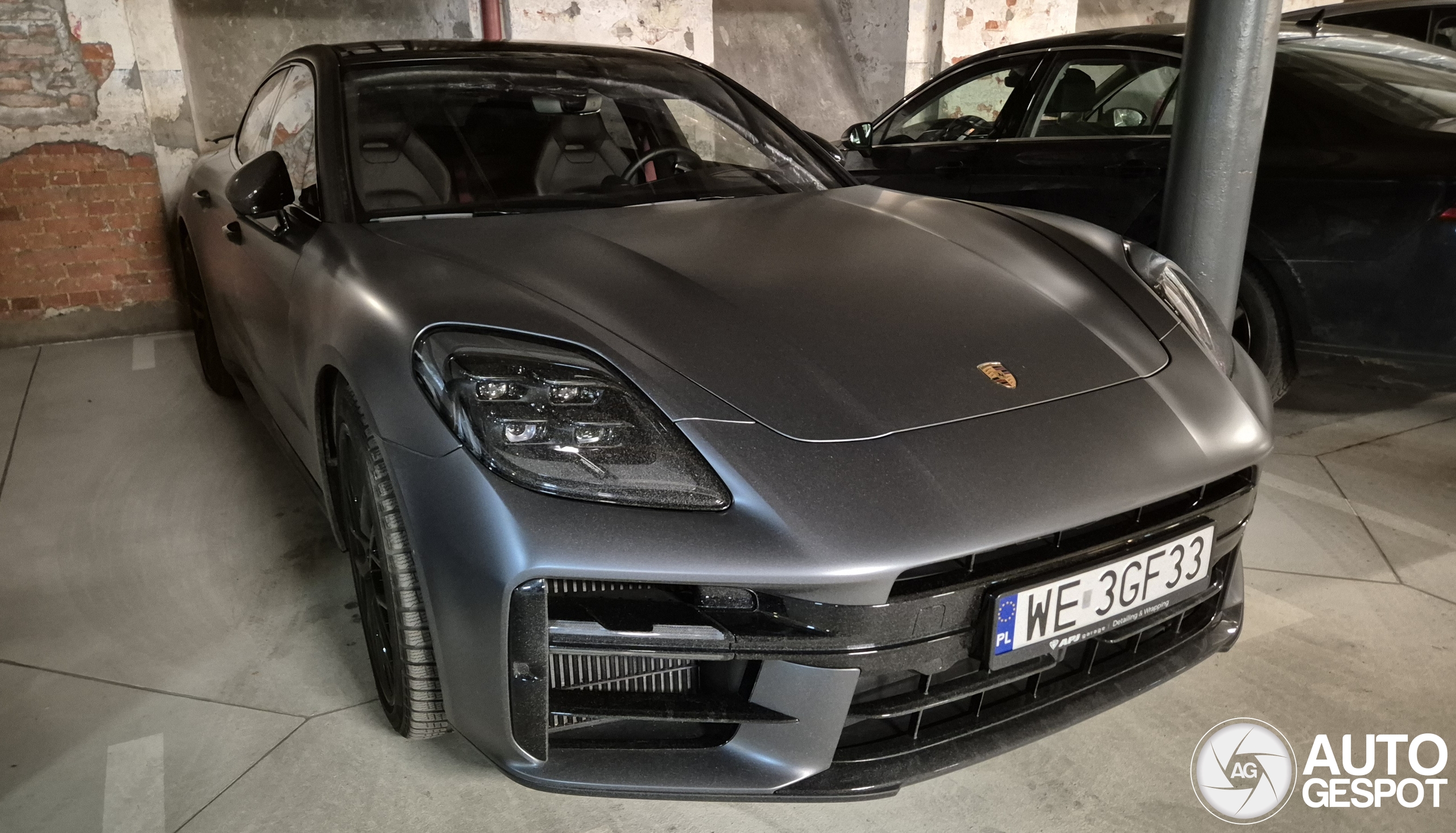 Porsche 972 Panamera GTS MkI - 06 December 2025 - Autogespot