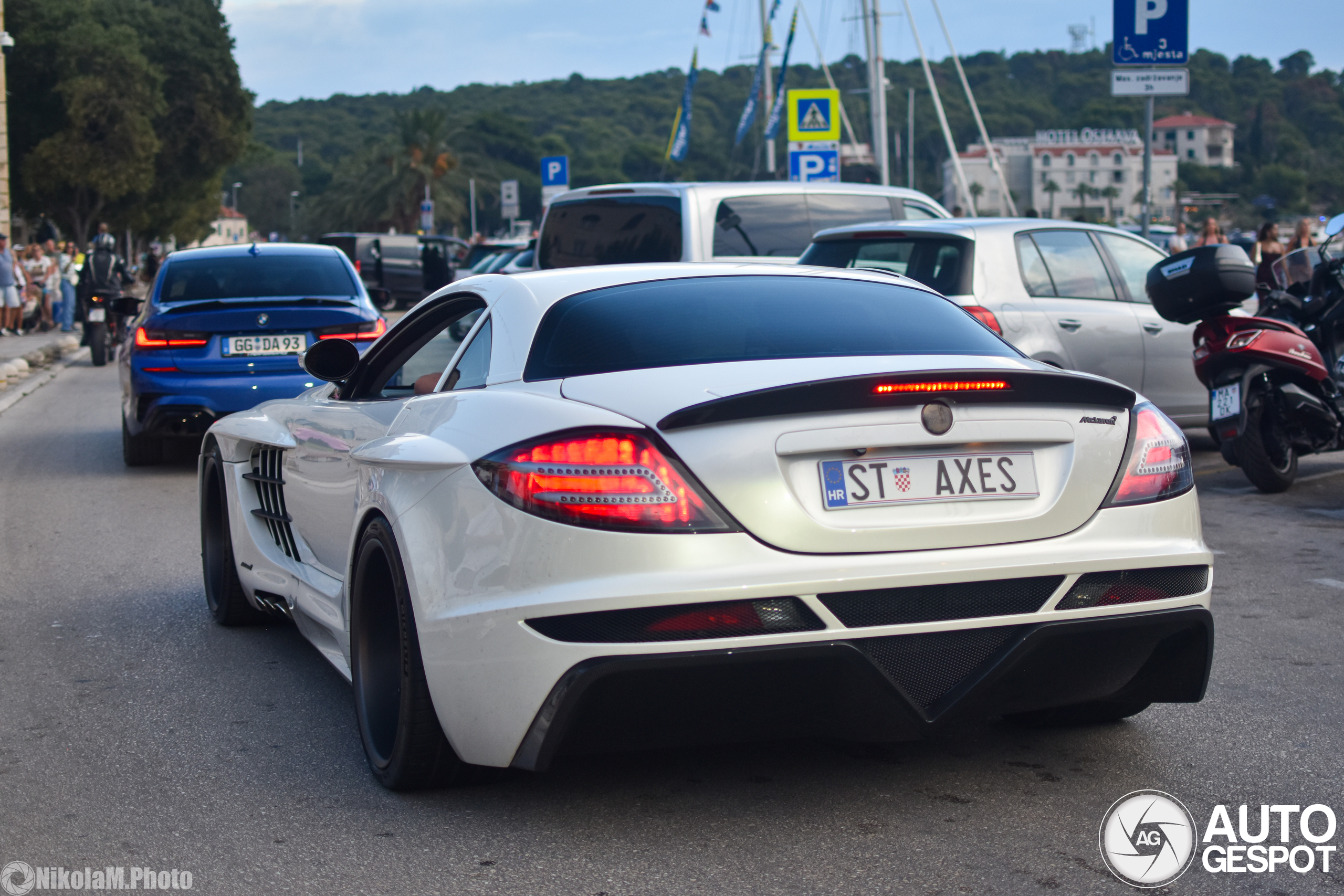 Mercedes-Benz FAB Design SLR McLaren Desire - 07 December 2025 - Autogespot