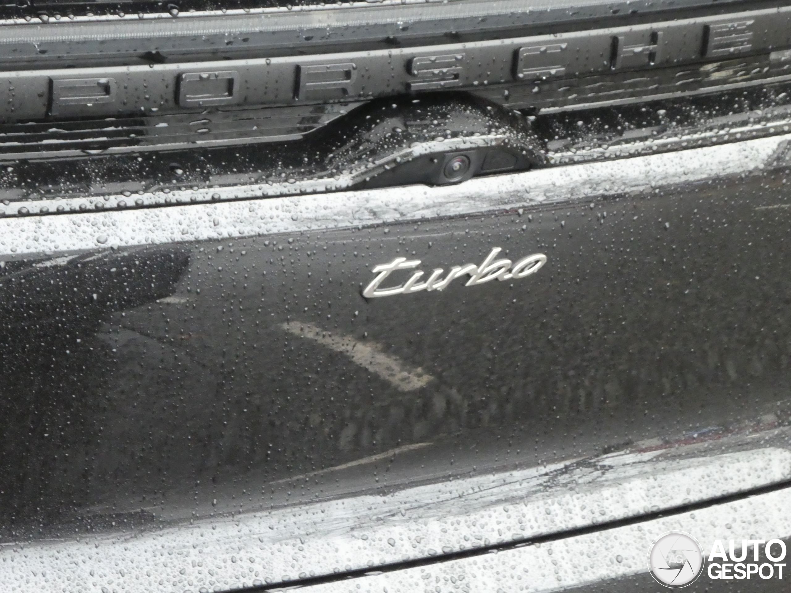 Porsche Macan EV Turbo - 08 December 2025 - Autogespot