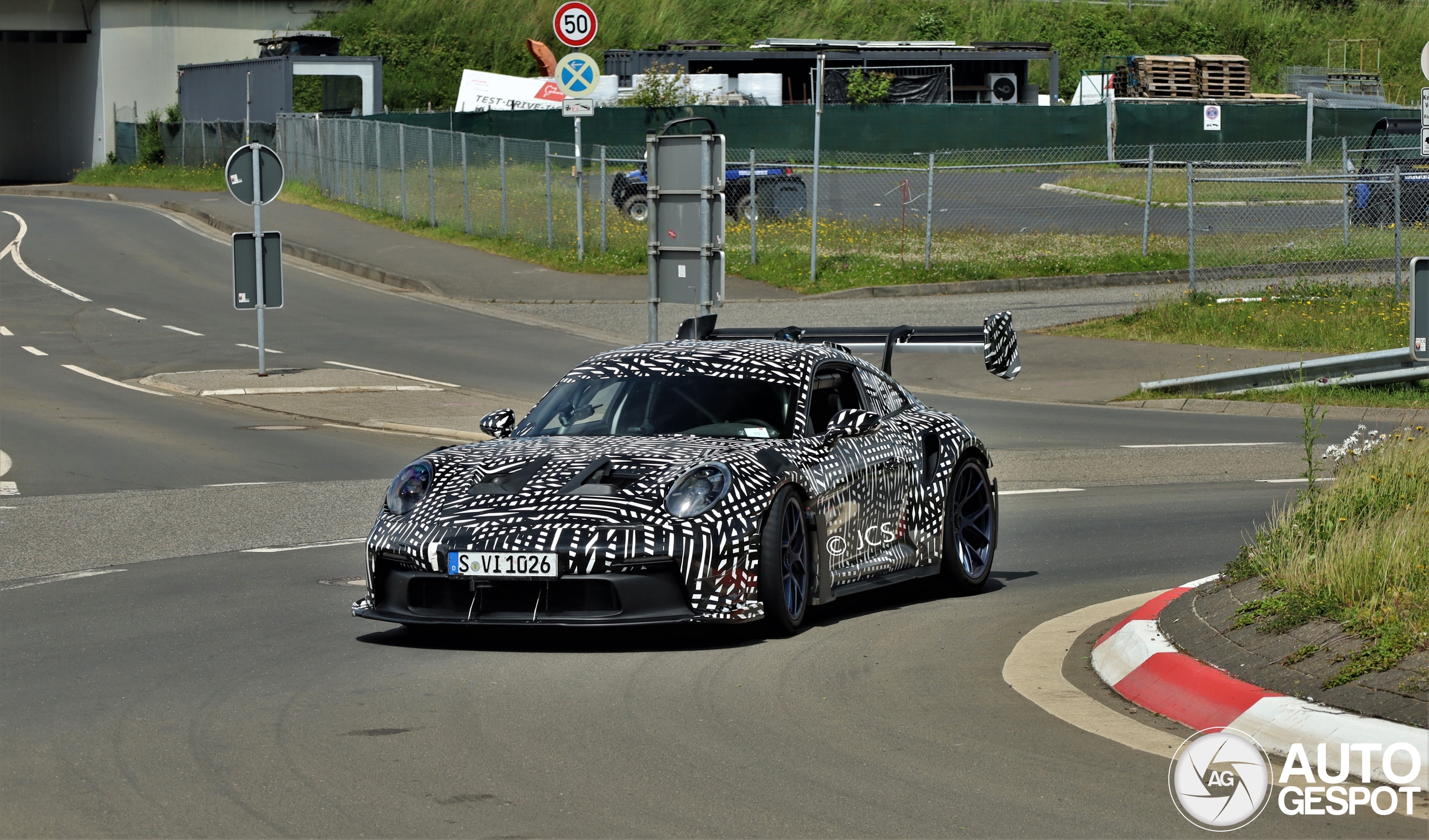 Porsche 992 GT3 RS MkI Manthey Racing - 12 December 2025 - Autogespot