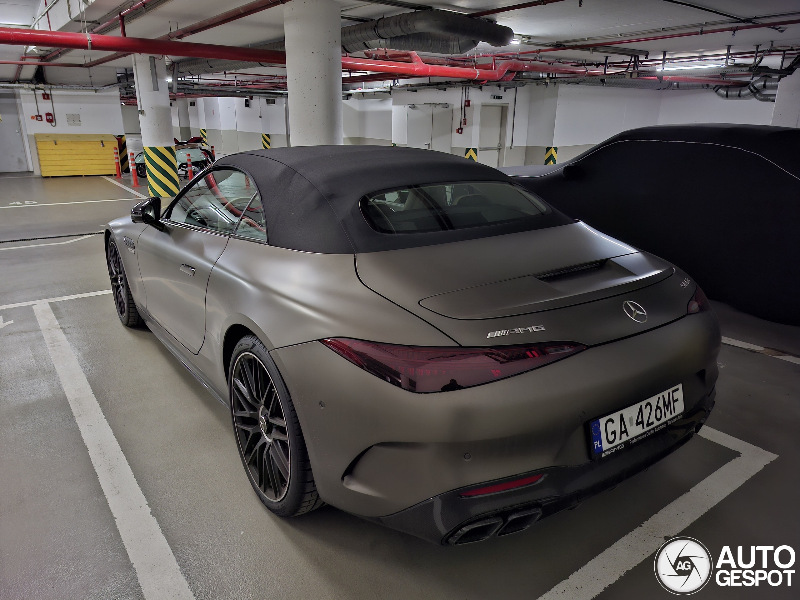Mercedes-AMG SL 63 R232 - 13 December 2025 - Autogespot