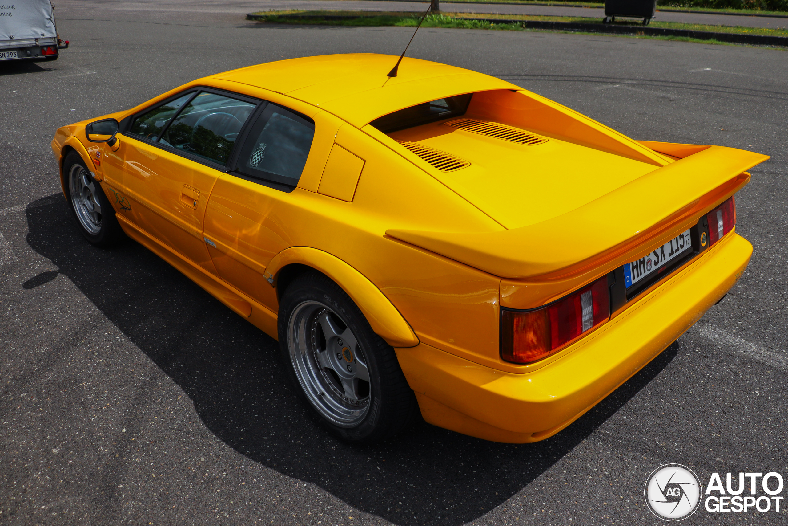 Lotus Esprit 300 Sport - 14 December 2025 - Autogespot