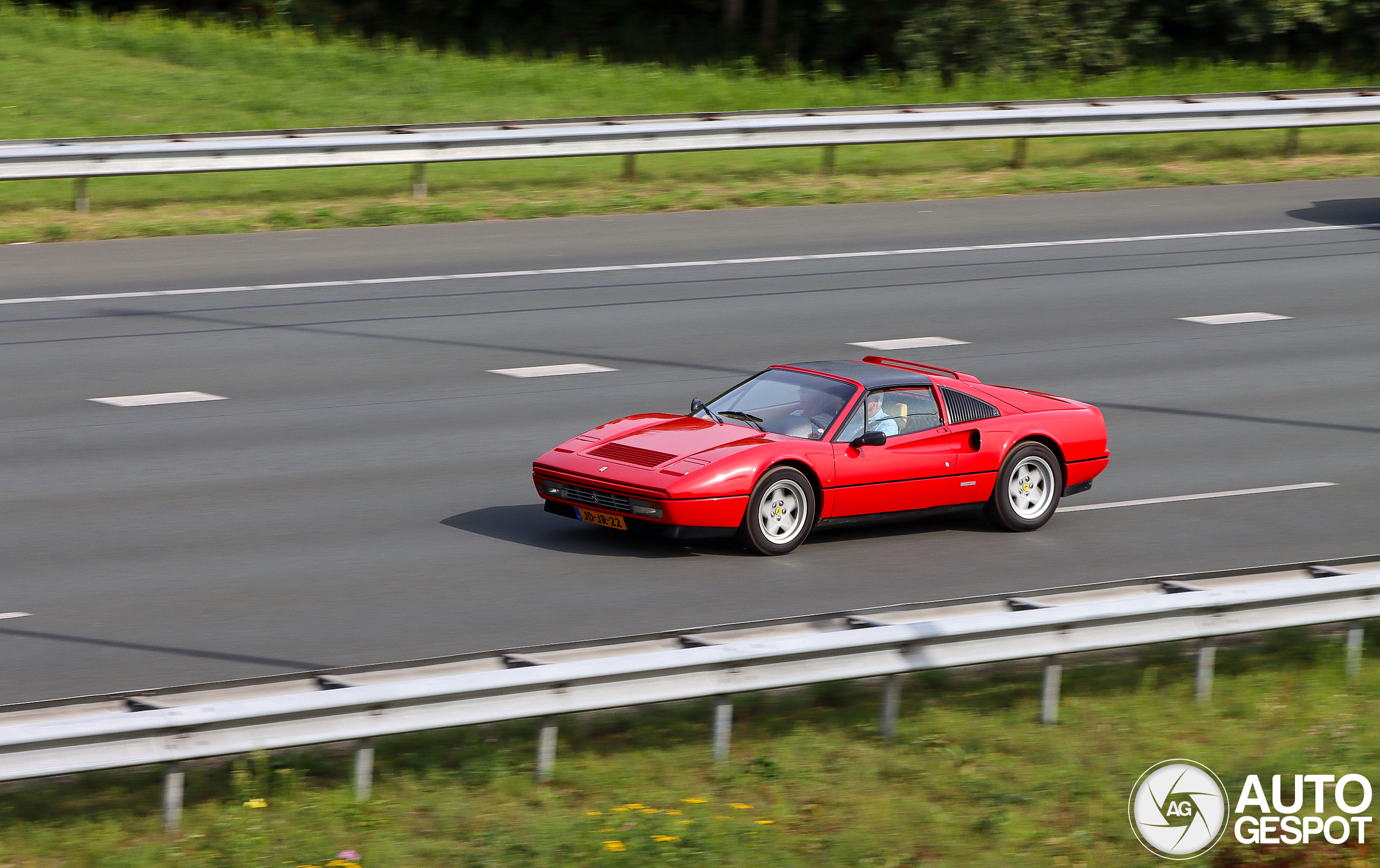 Ferrari 328 GTS - 15 December 2025 - Autogespot