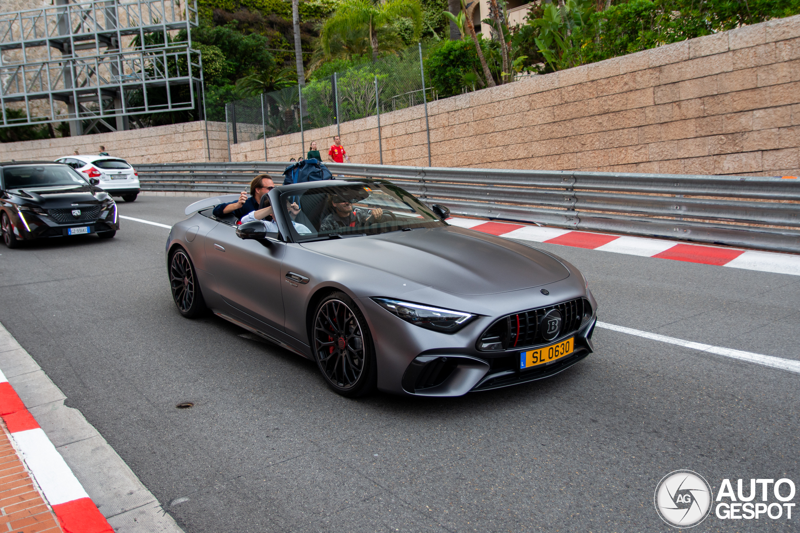 Mercedes-AMG Brabus SL B40-650 R232 - 18 December 2025 - Autogespot