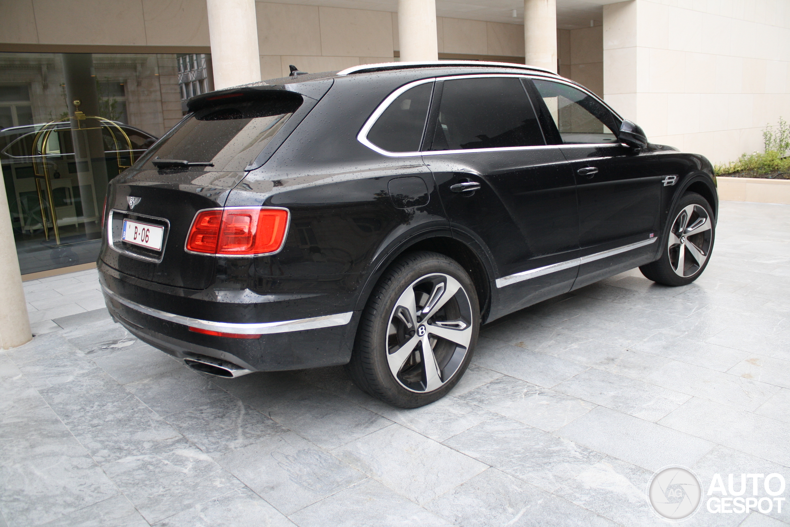 Bentley Bentayga First Edition - 19 December 2025 - Autogespot