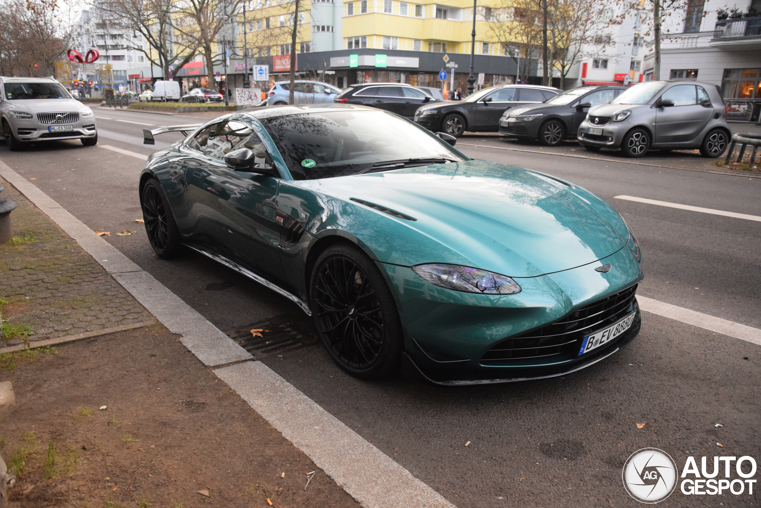 Aston Martin V8 Vantage Formula 1 Edition - 20 December 2025 - Autogespot