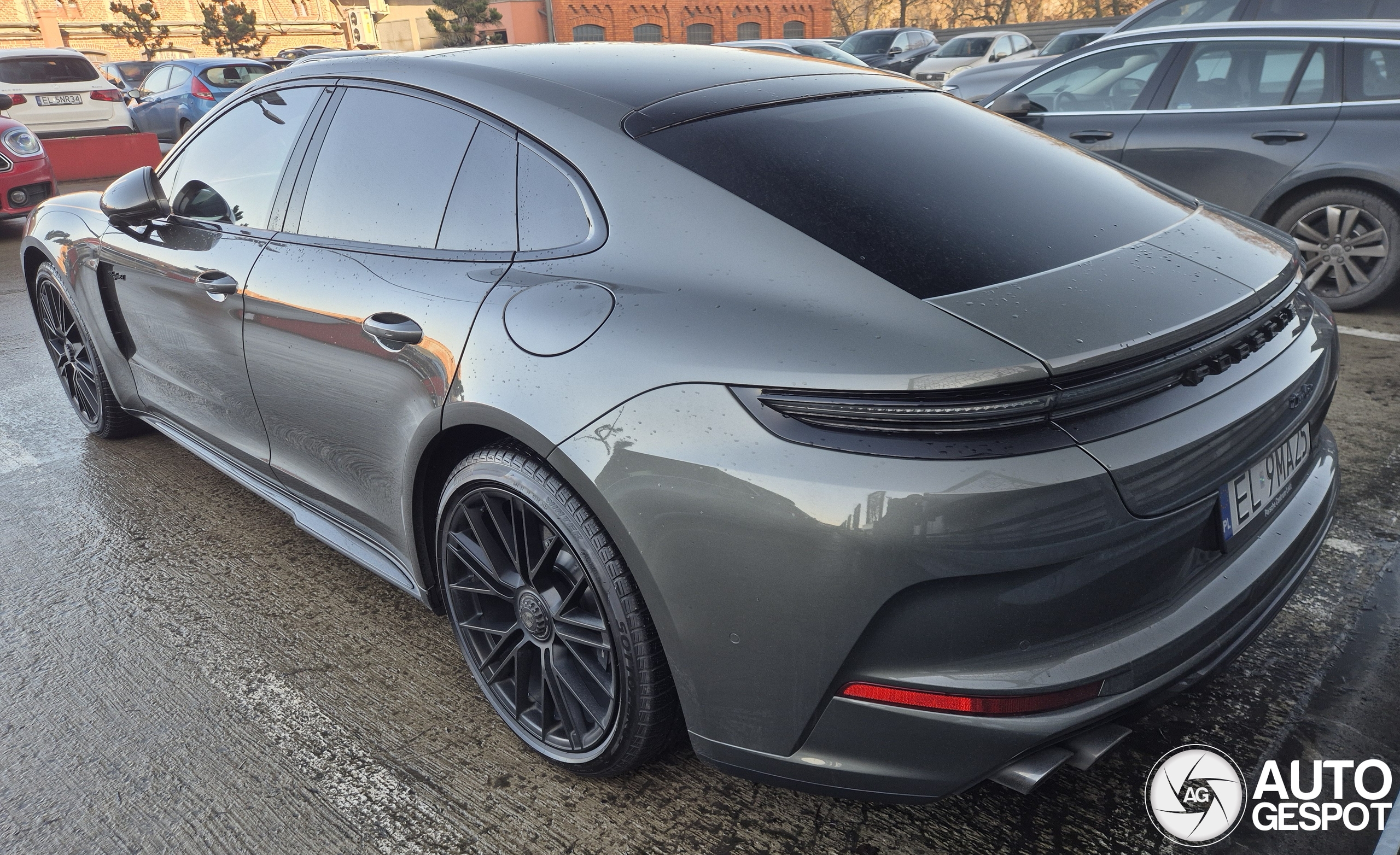 Porsche 972 Panamera Turbo E-Hybrid - 20 December 2025 - Autogespot