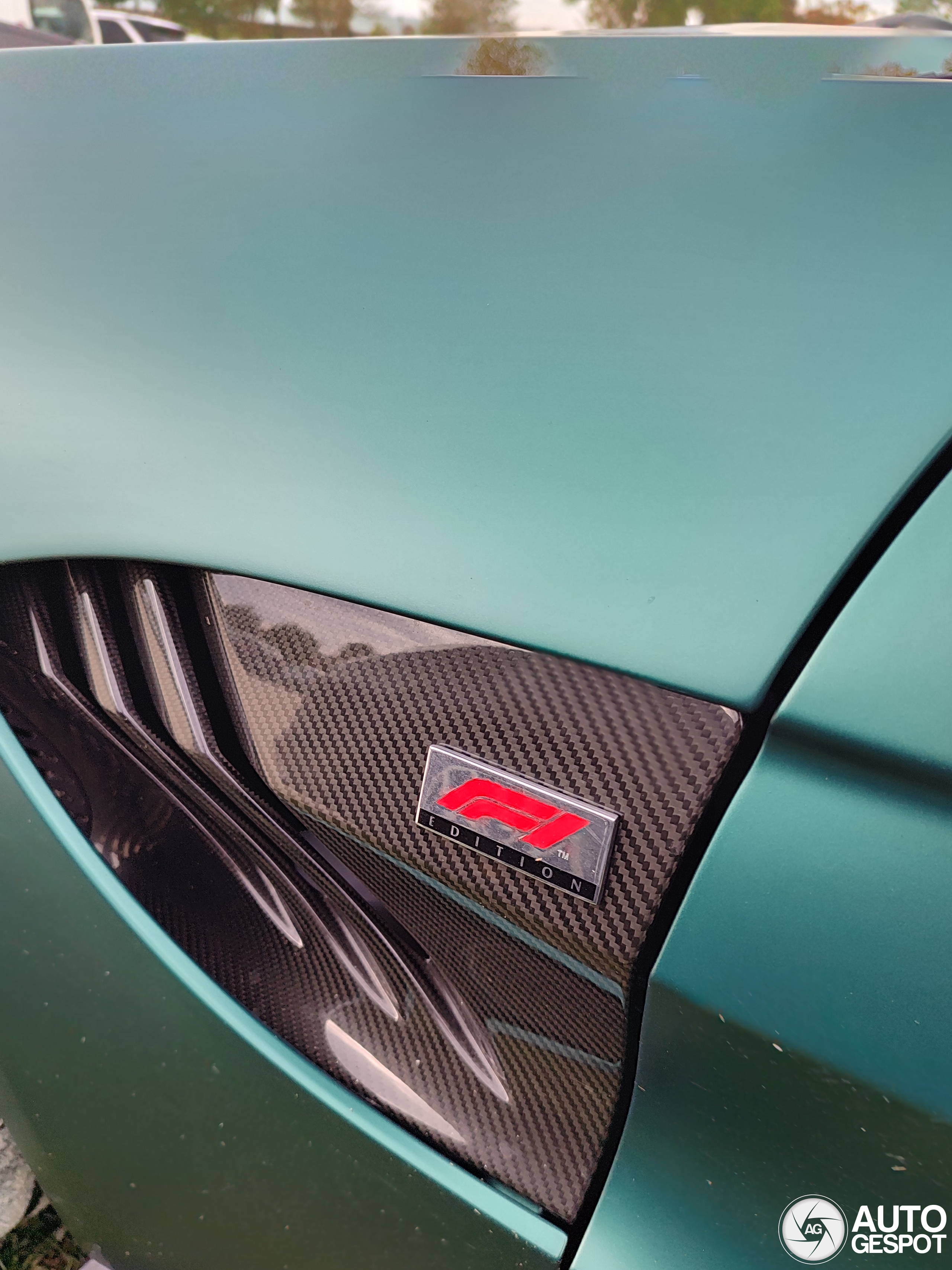 Aston Martin V8 Vantage Formula 1 Edition Roadster - 21 December 2025 ...