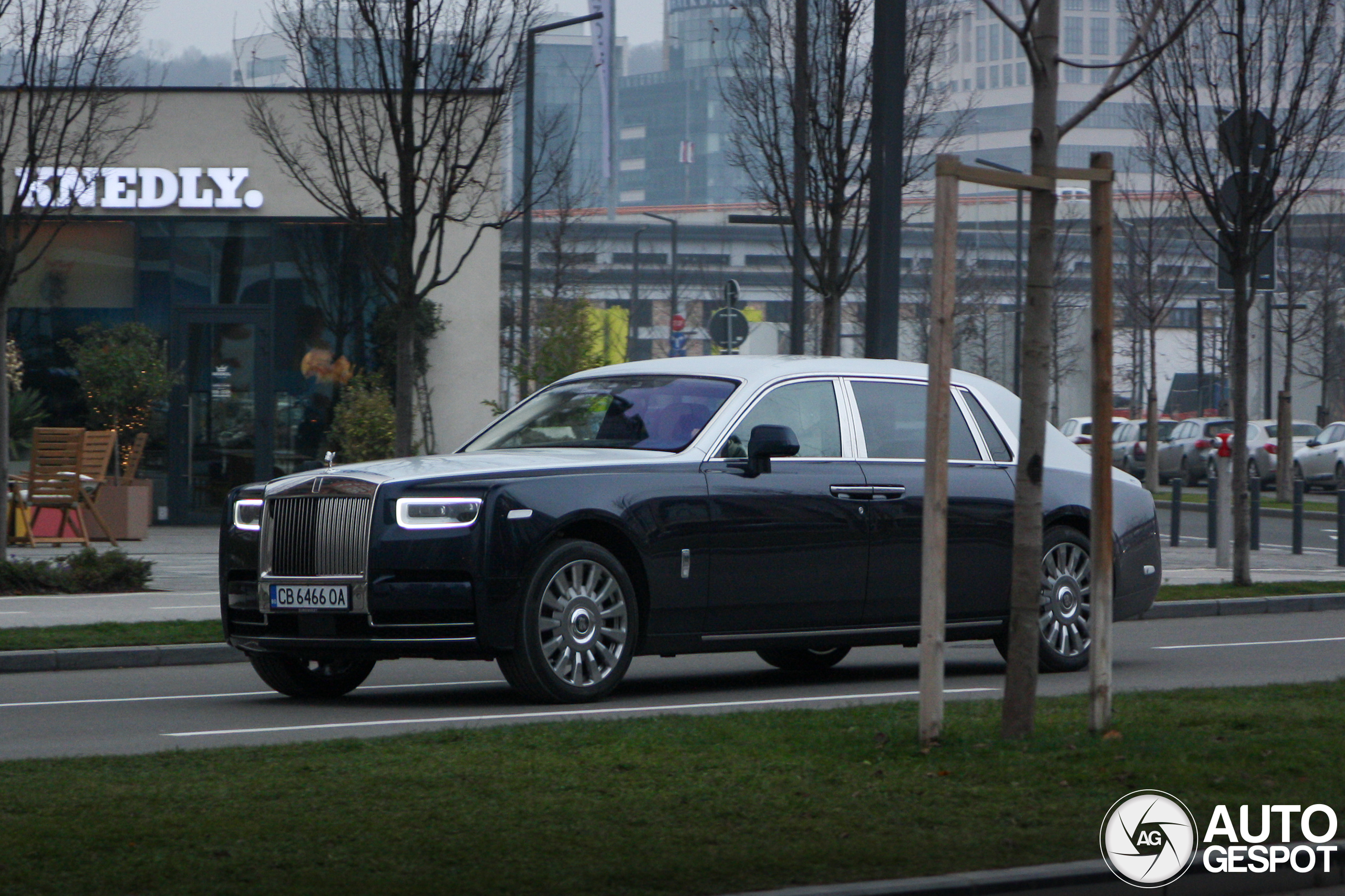 Rolls-Royce Phantom VIII EWB - 21 December 2025 - Autogespot