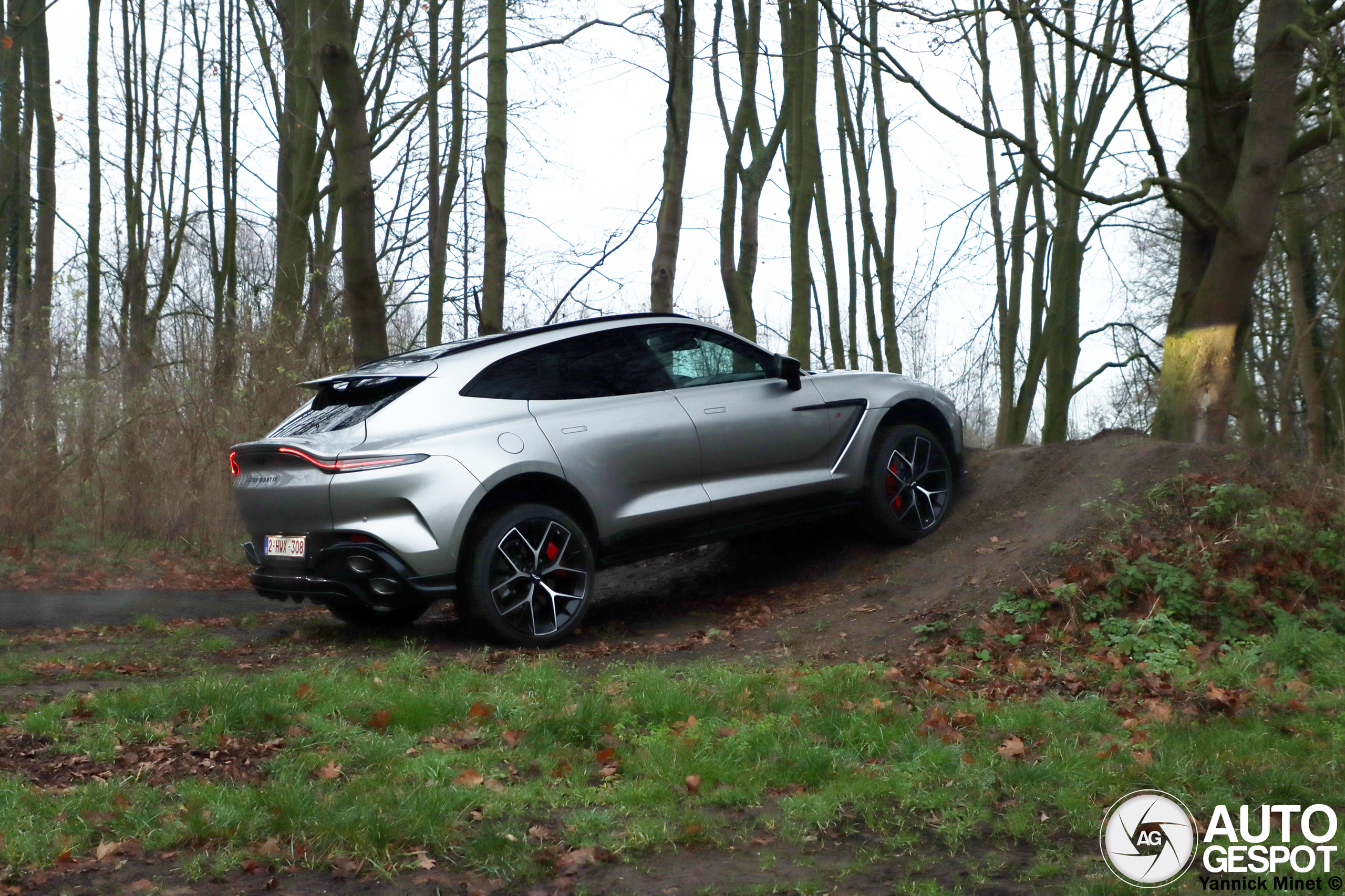 Aston Martin DBX S - 22 December 2025 - Autogespot