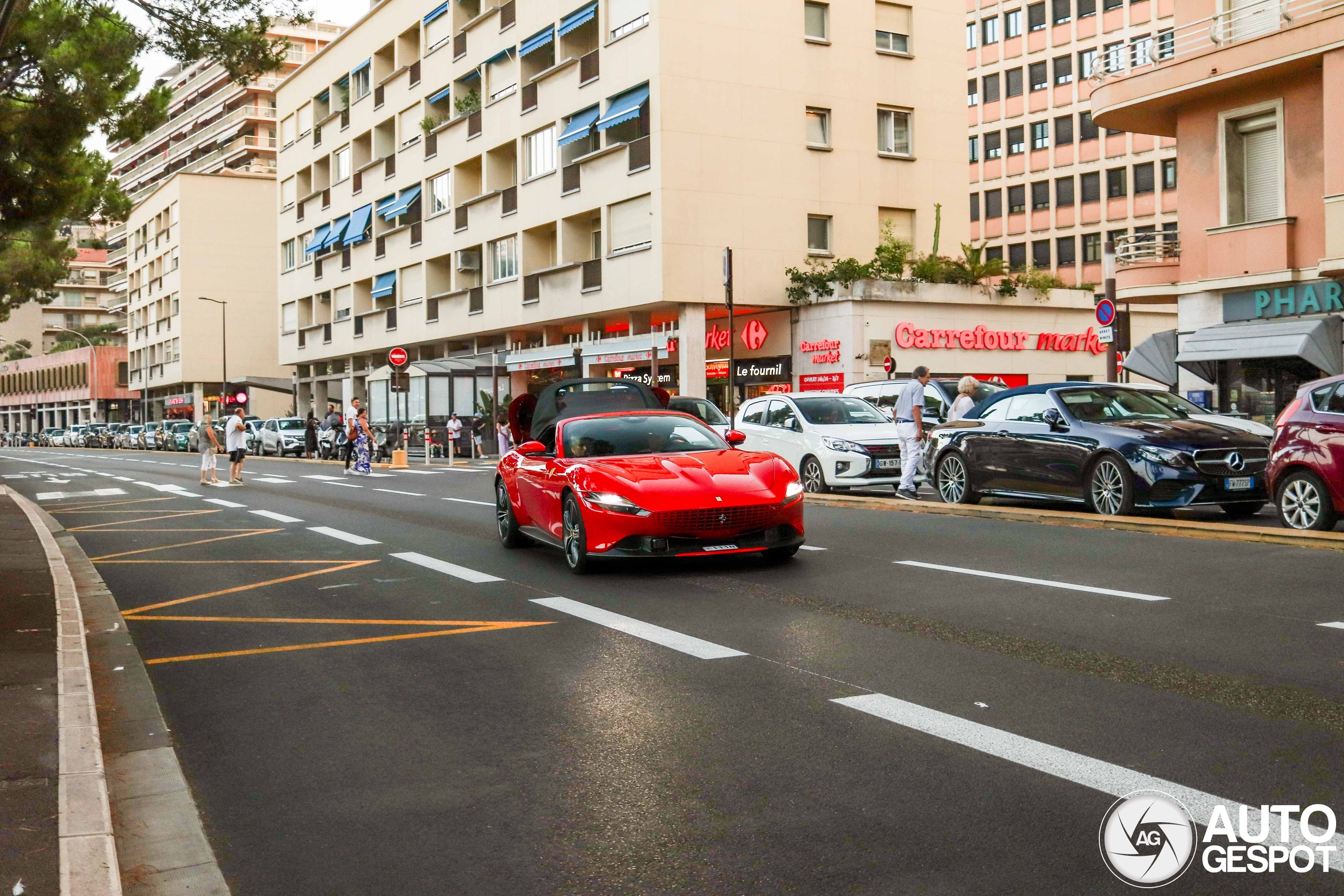 Ferrari Roma Spider - 22 December 2025 - Autogespot