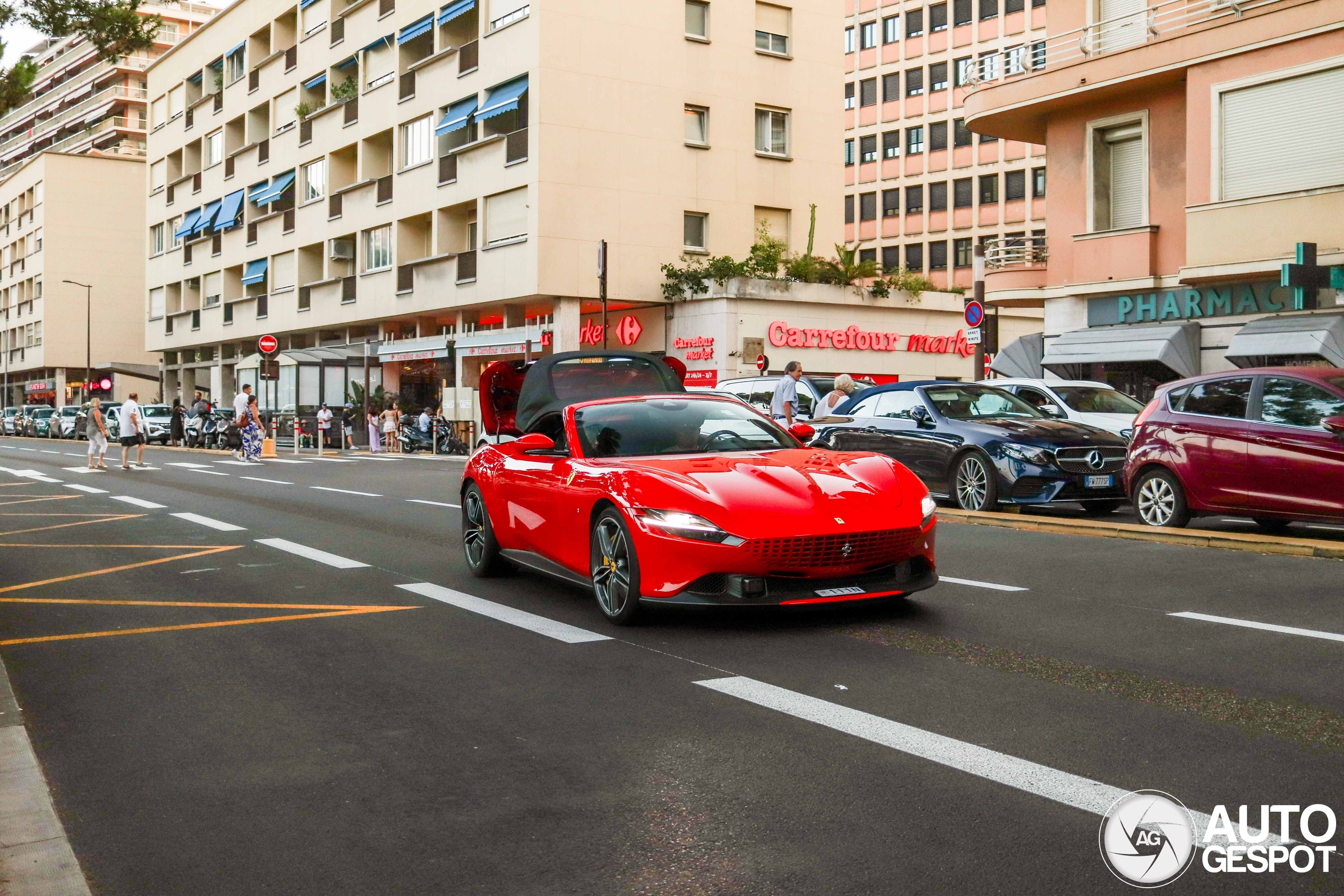 Ferrari Roma Spider - 22 December 2025 - Autogespot