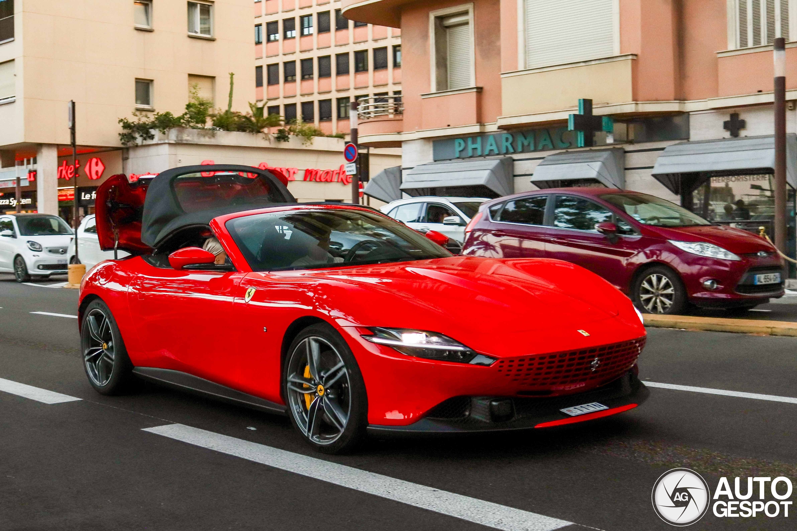 Ferrari Roma Spider - 22 December 2025 - Autogespot