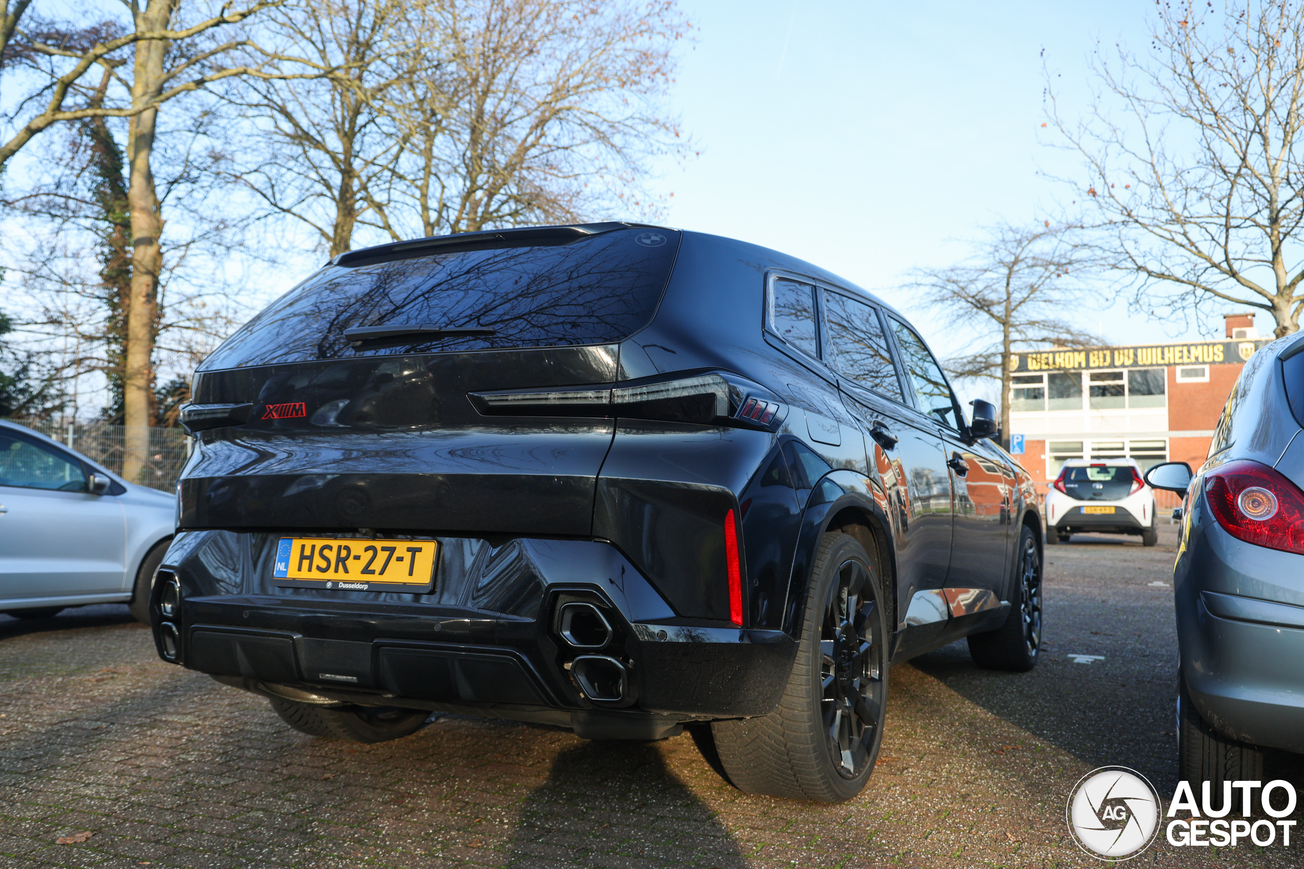 BMW XM G09 Label Red - 23 December 2025 - Autogespot