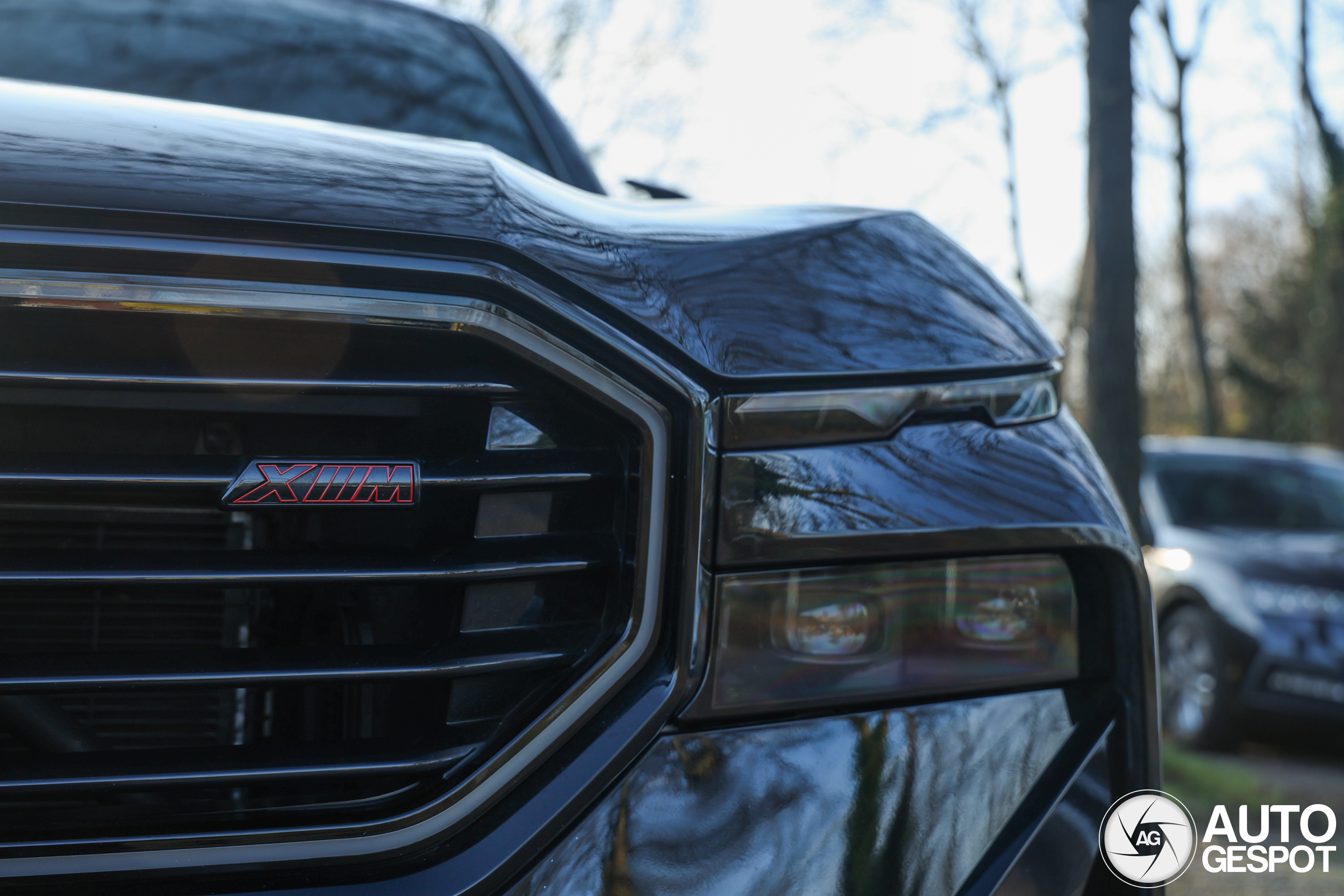 BMW XM G09 Label Red - 23 December 2025 - Autogespot