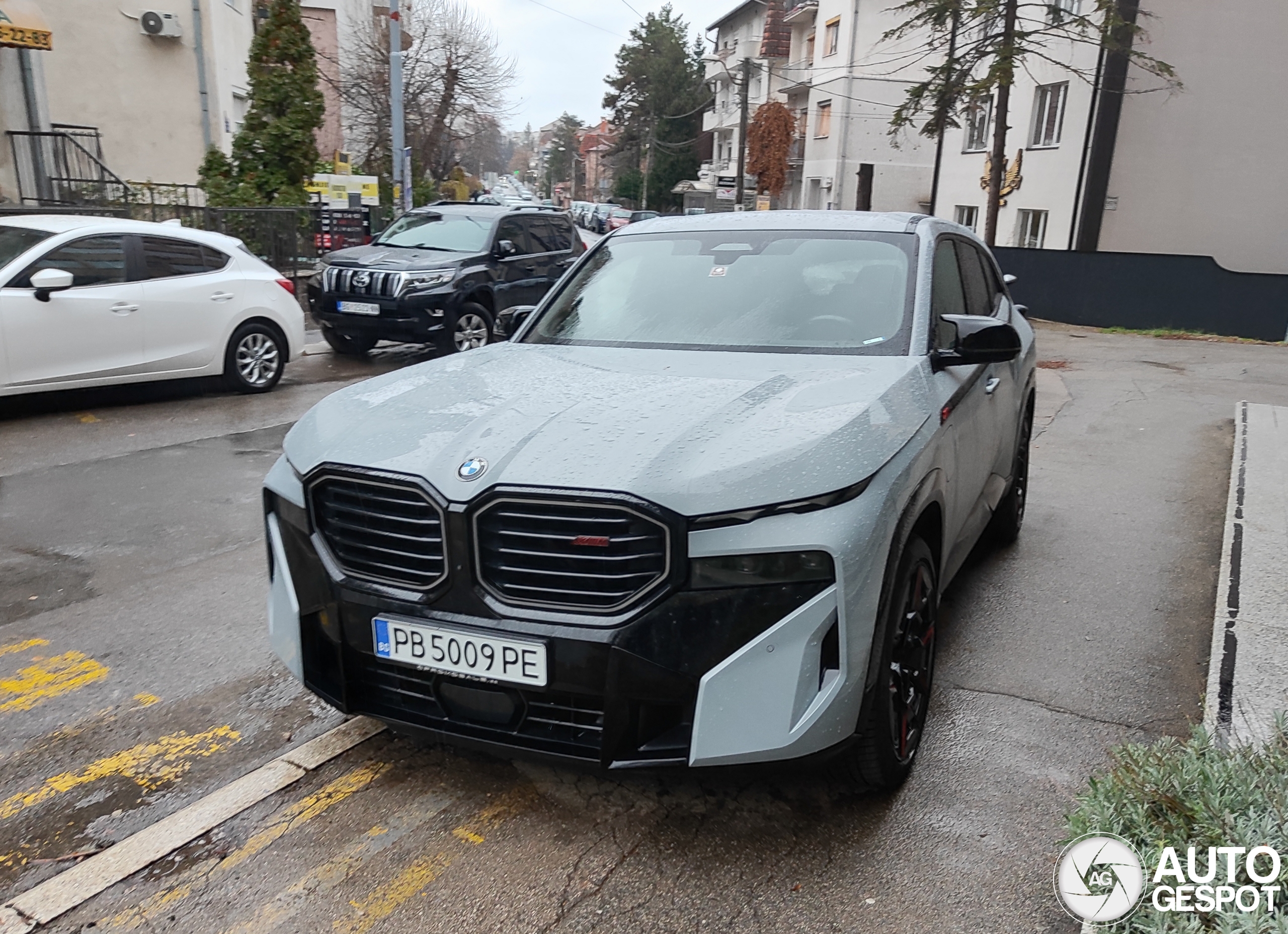 BMW XM G09 Label Red - 24 December 2025 - Autogespot