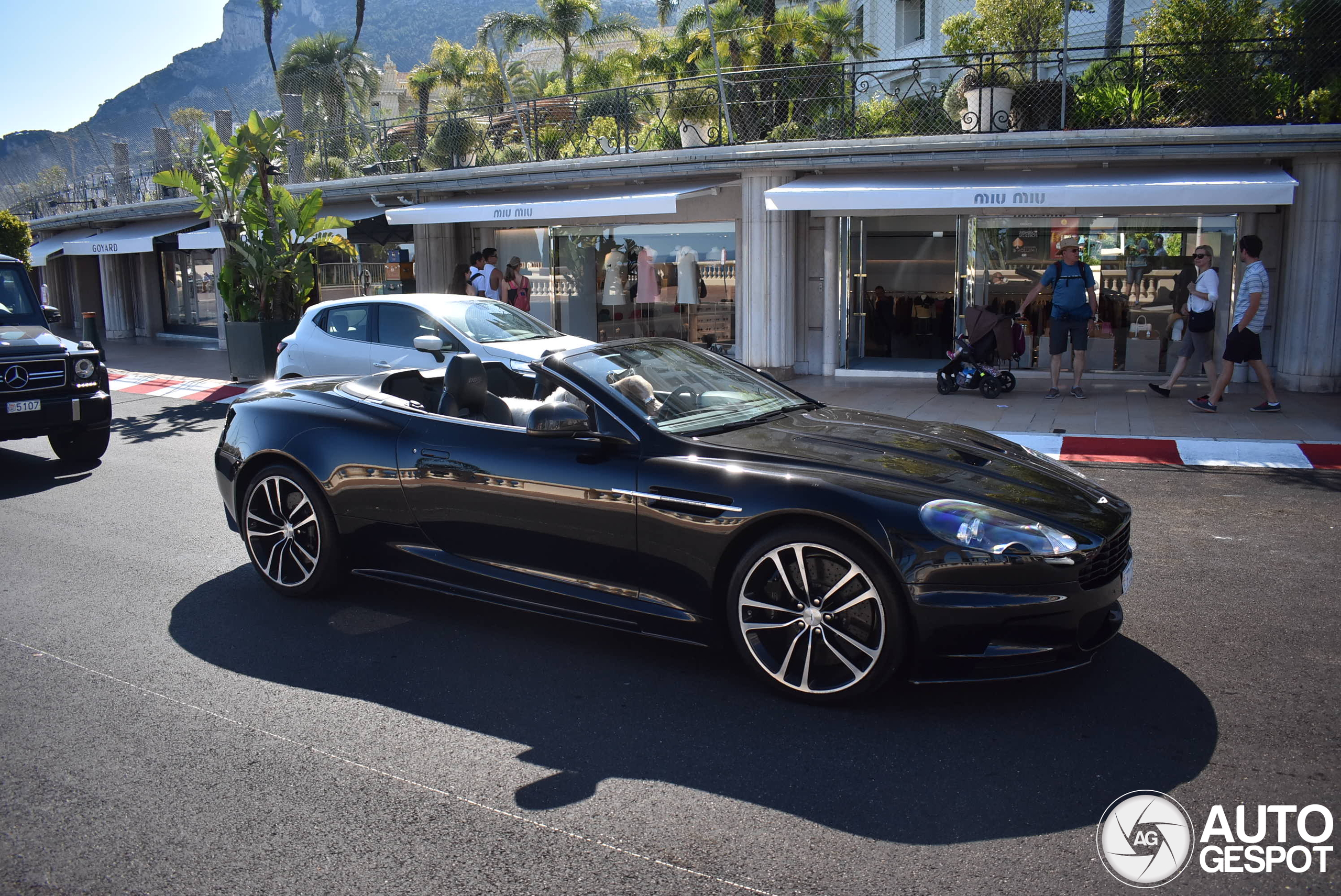 Aston Martin DBS Volante Carbon Black Edition - 25 December 2025 ...