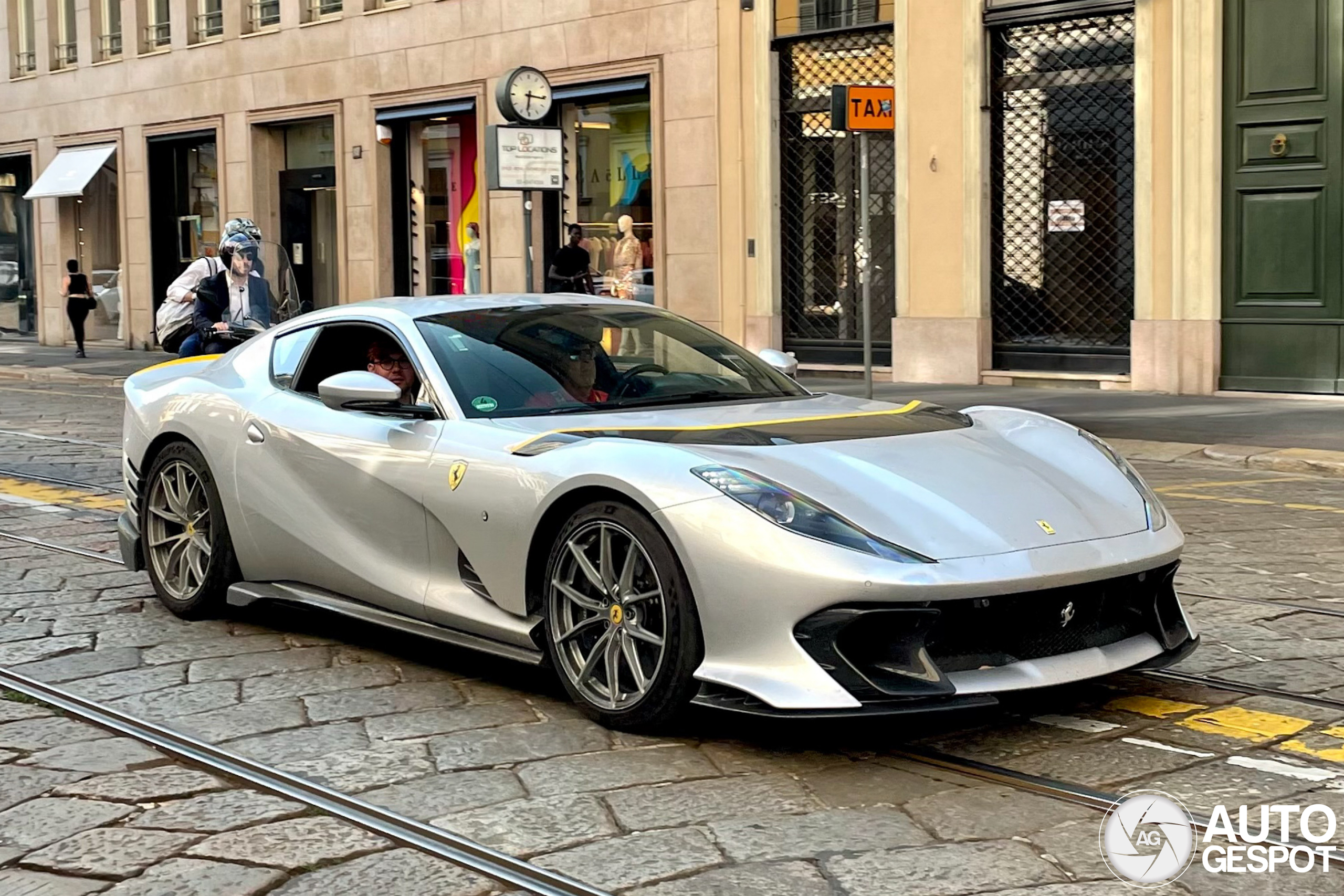 Ferrari 812 Competizione - 25 December 2025 - Autogespot