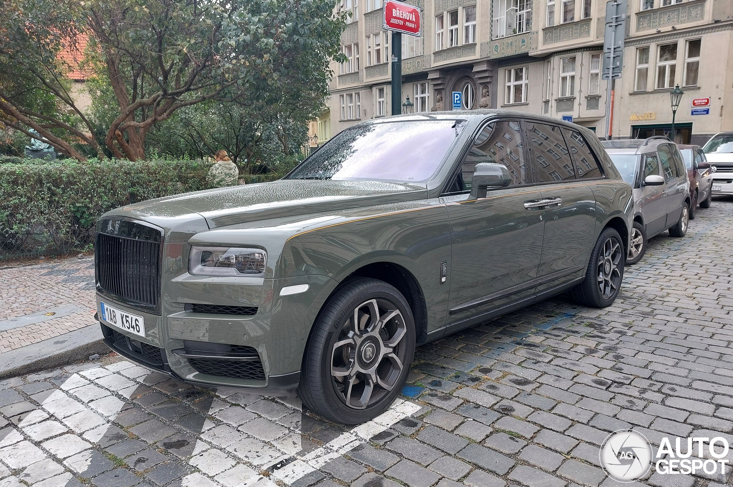 Rolls-Royce Cullinan Black Badge Fu-Shion Collection - 25 December 2025 ...